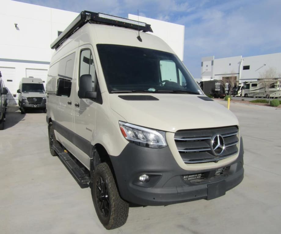 New 2025 Entegra Launch 19YG-VANUP For Sale in San Diego, CA ...