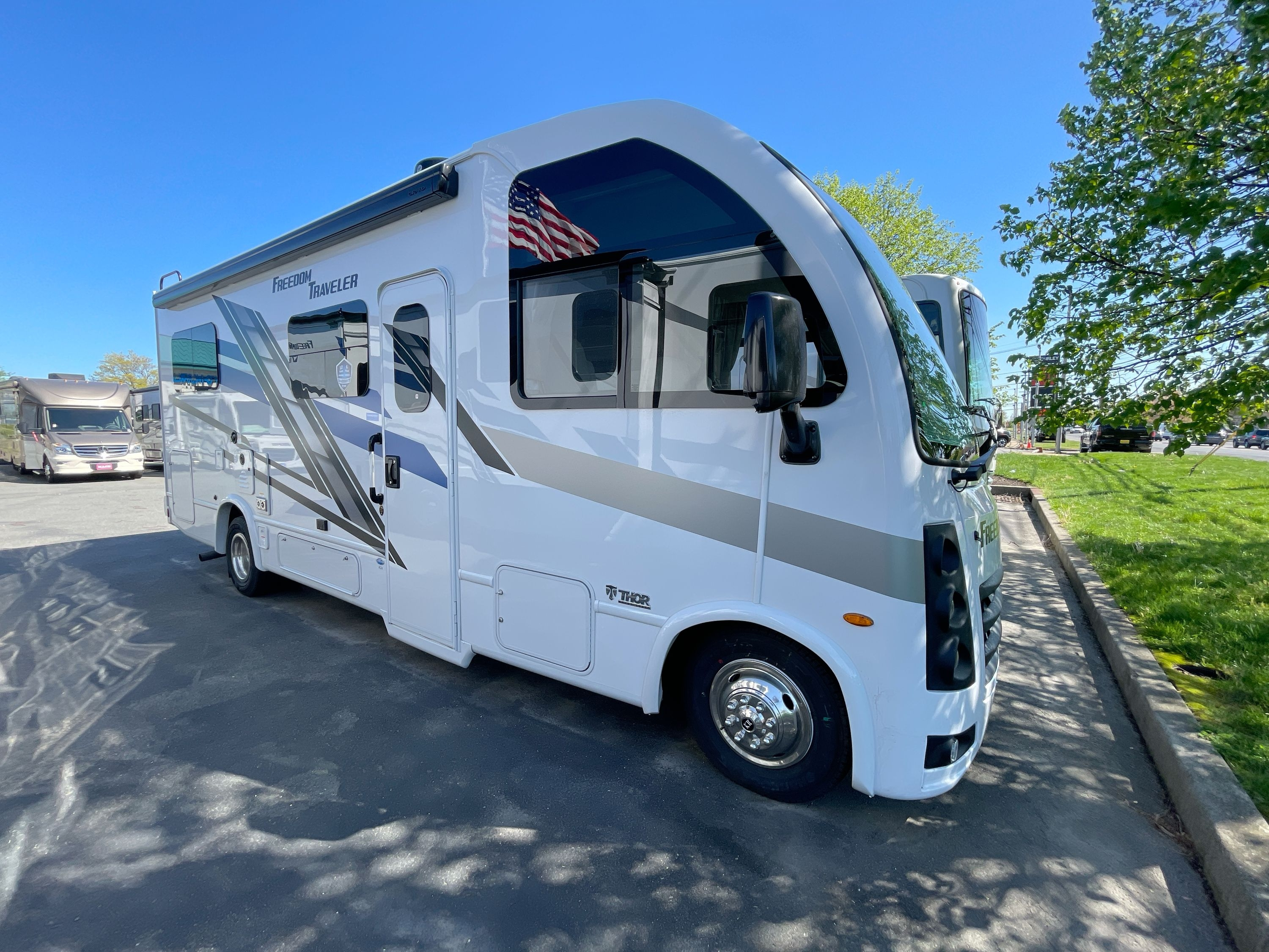 2026 Thor Motor Coach,tiffin Motorhomes Freedom Traveler RVs For Sale ...