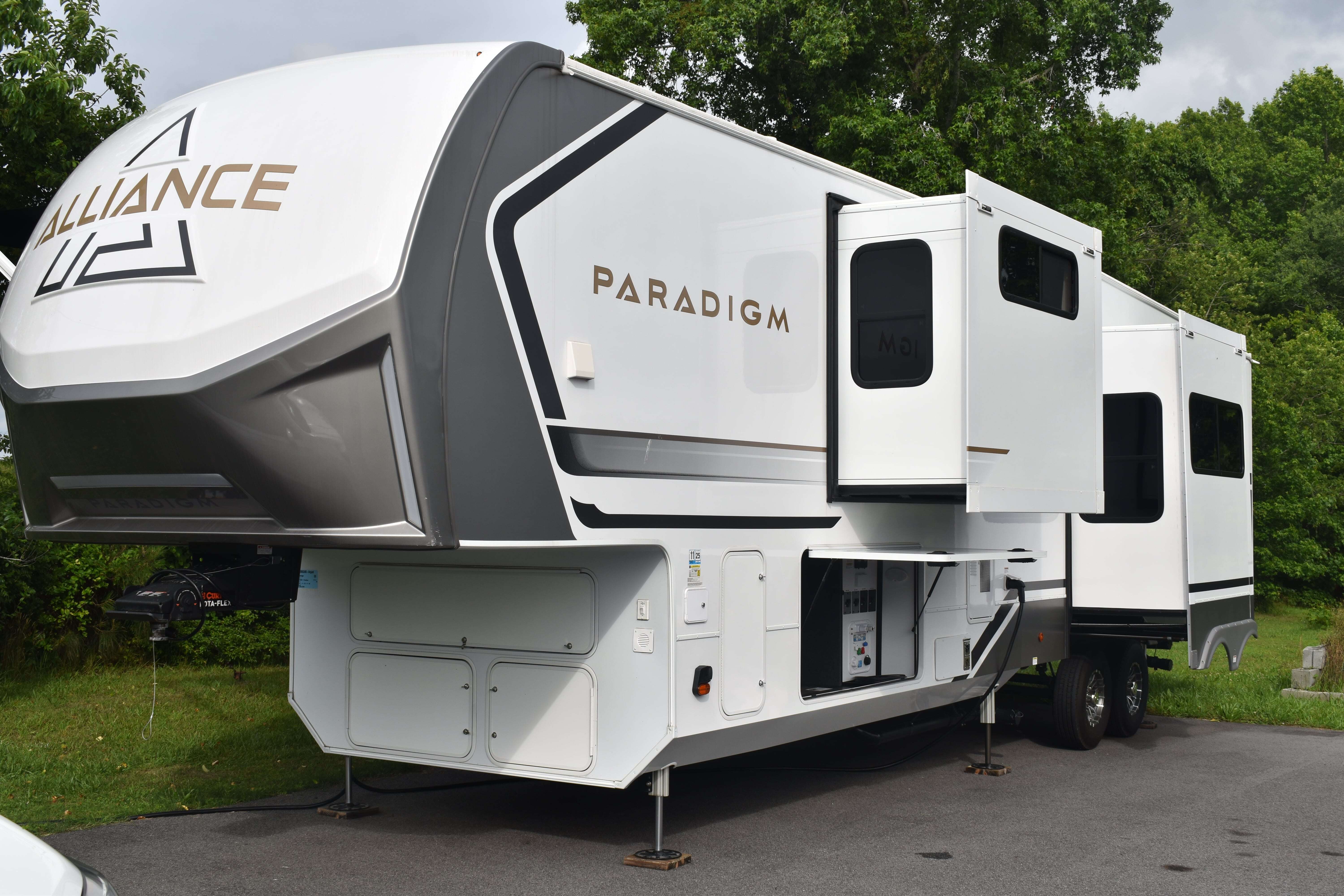 2025 Paradigm For Sale - Alliance RV Fifth Wheel RVs - Fifth Wheels ...