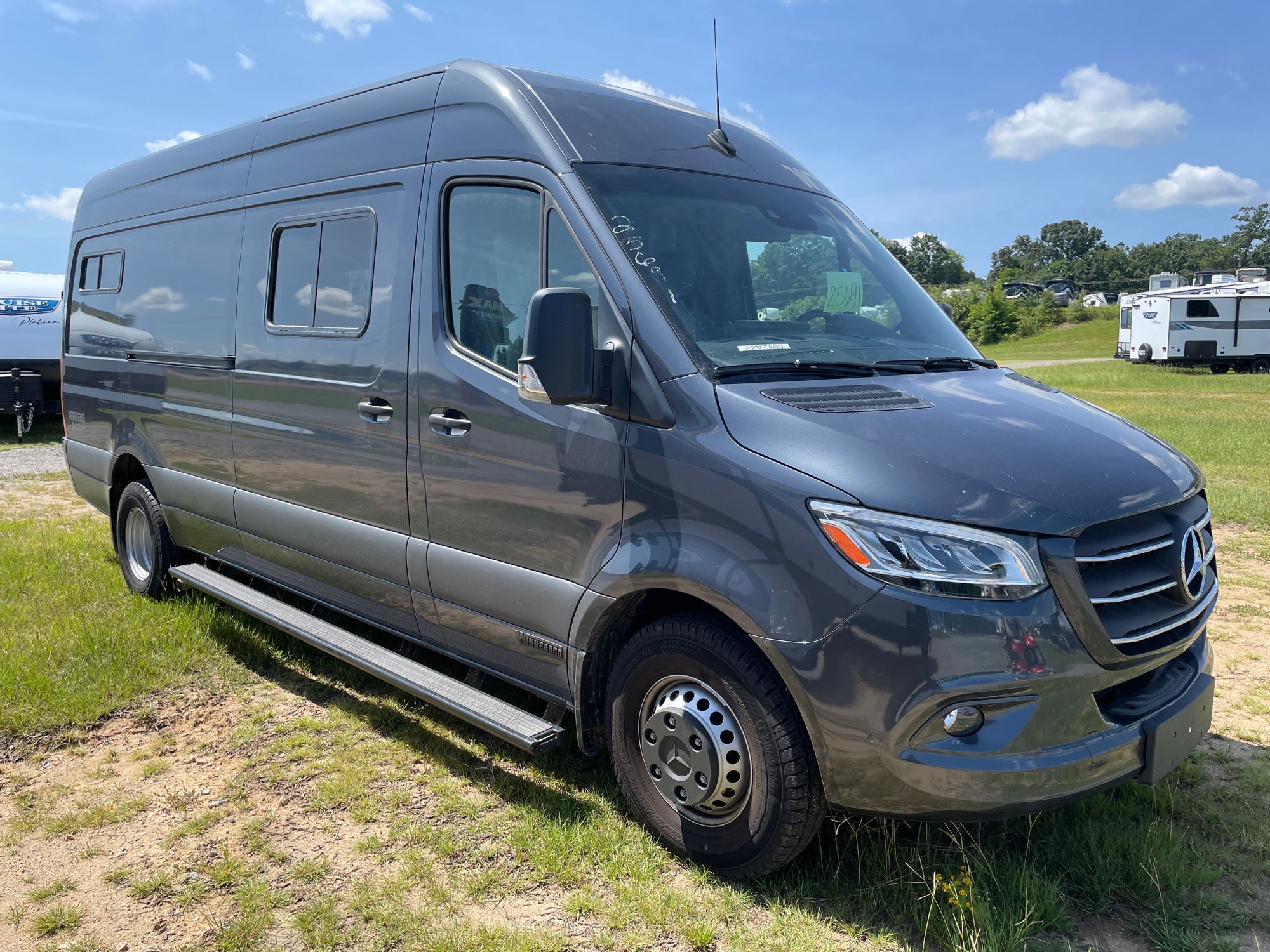 Winnebago Adventure Wagon RVs For Sale - RV Trader