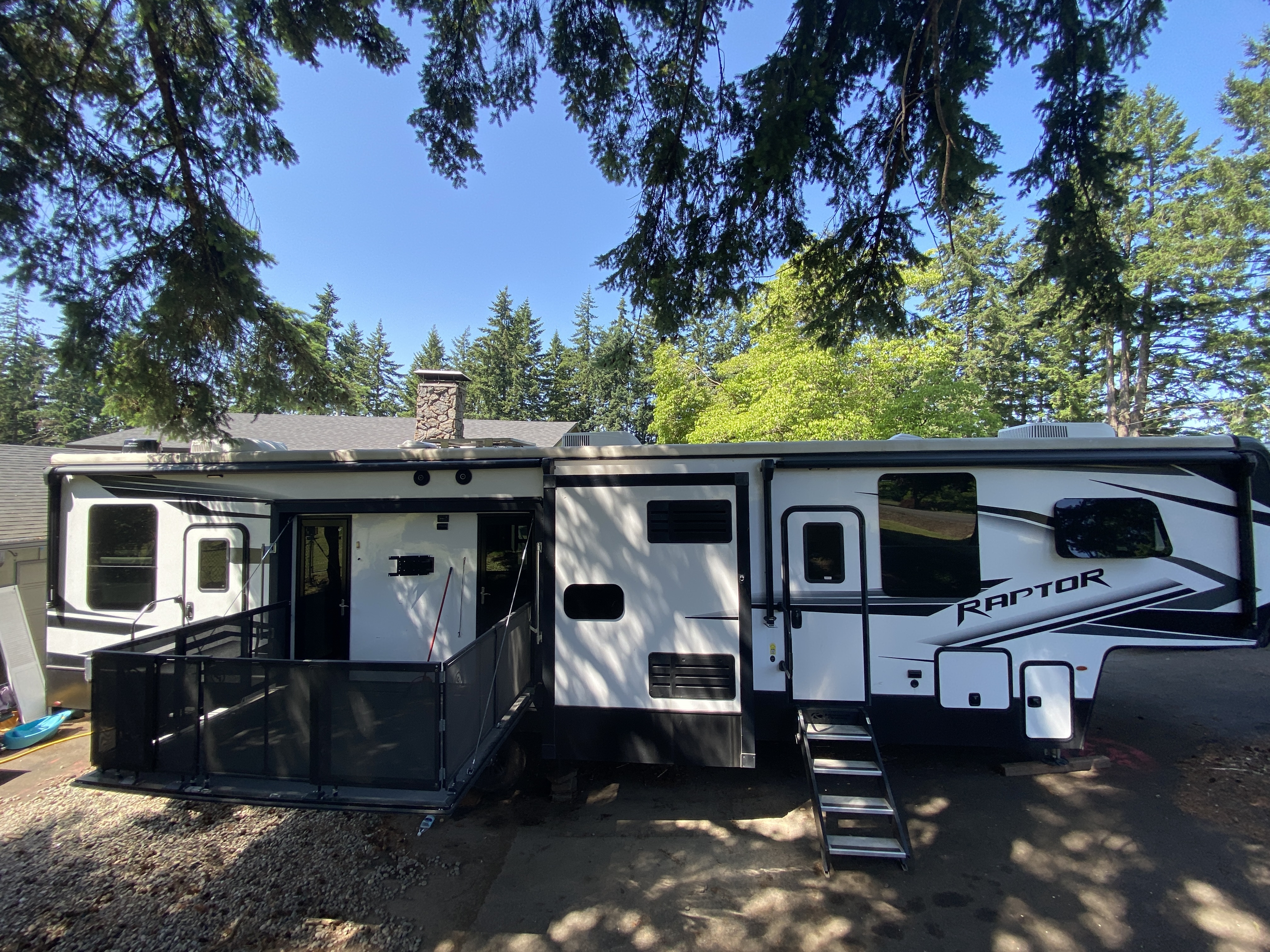Raptor For Sale - Keystone RVs - RV Trader