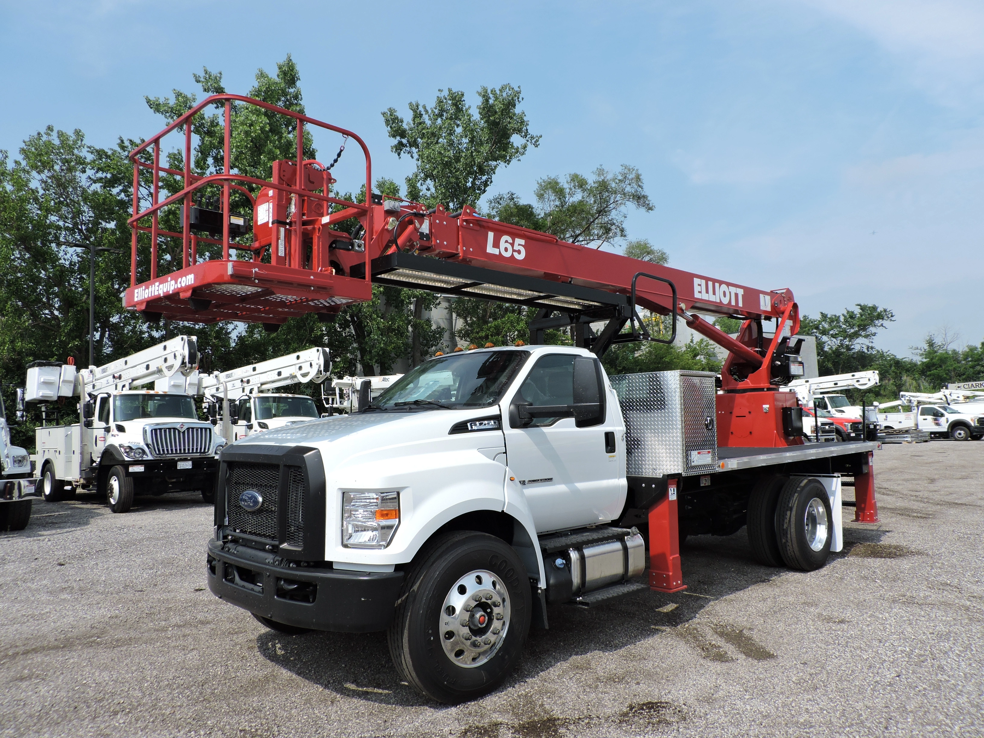 Elliott Trucks For Sale - Commercial Truck Trader