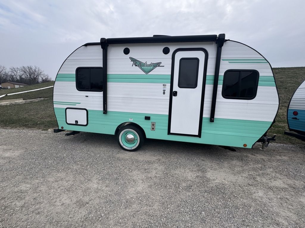 New 2025 Riverside RV Retro 165 For Sale in New London, OH - 5034211694 ...