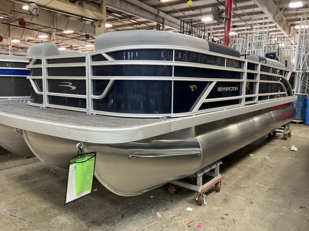 New 2025 Bennington 22 Ss - Fishing - Tritoon 22 Ss For Sale in Red ...