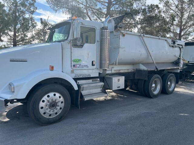 Used 2006 KENWORTH T800b in Las Vegas, NV - 5036644913 - Commercial ...