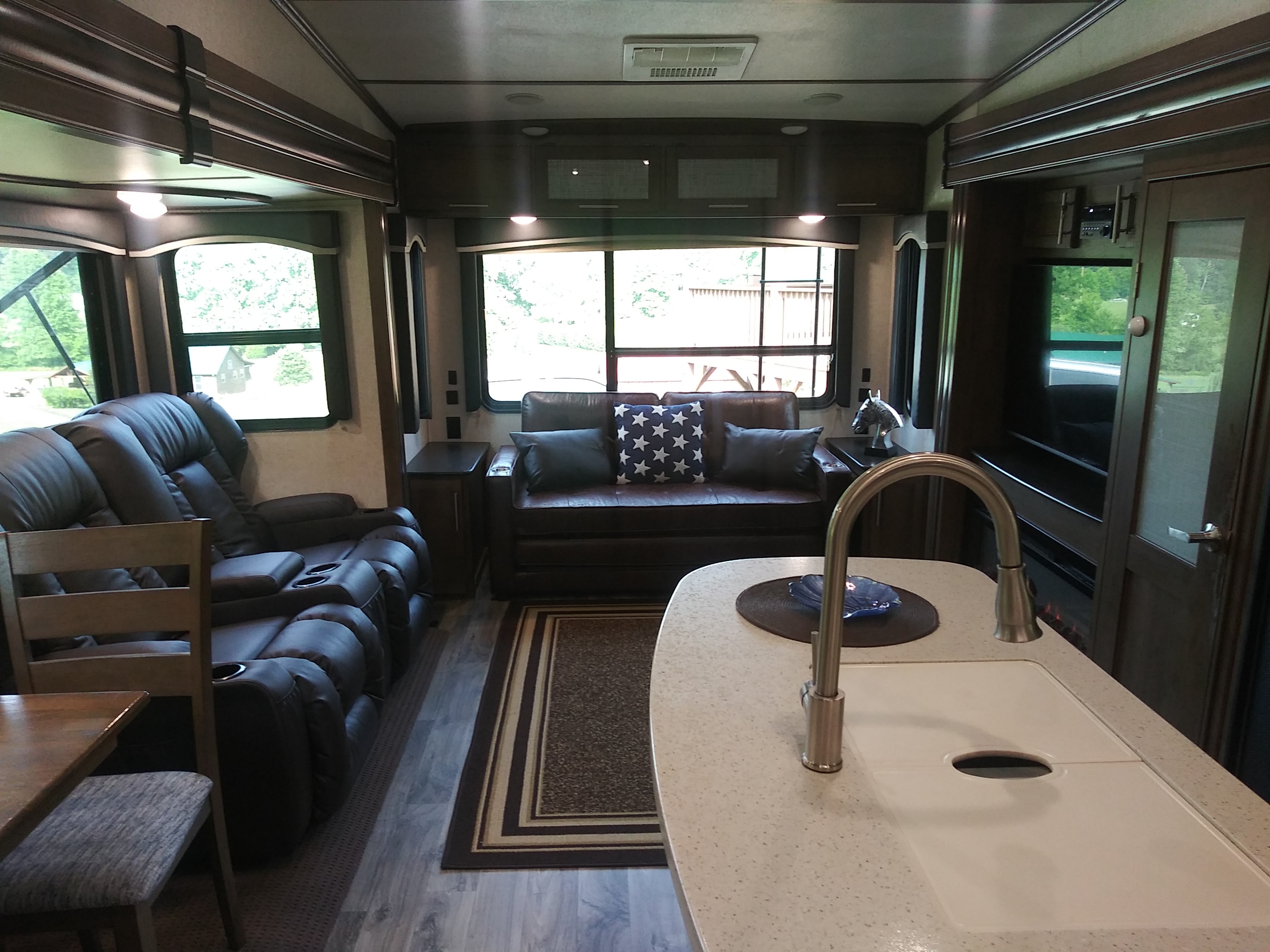 Keystone Cougar Half-Ton 30RLS RVs For Sale - RV Trader