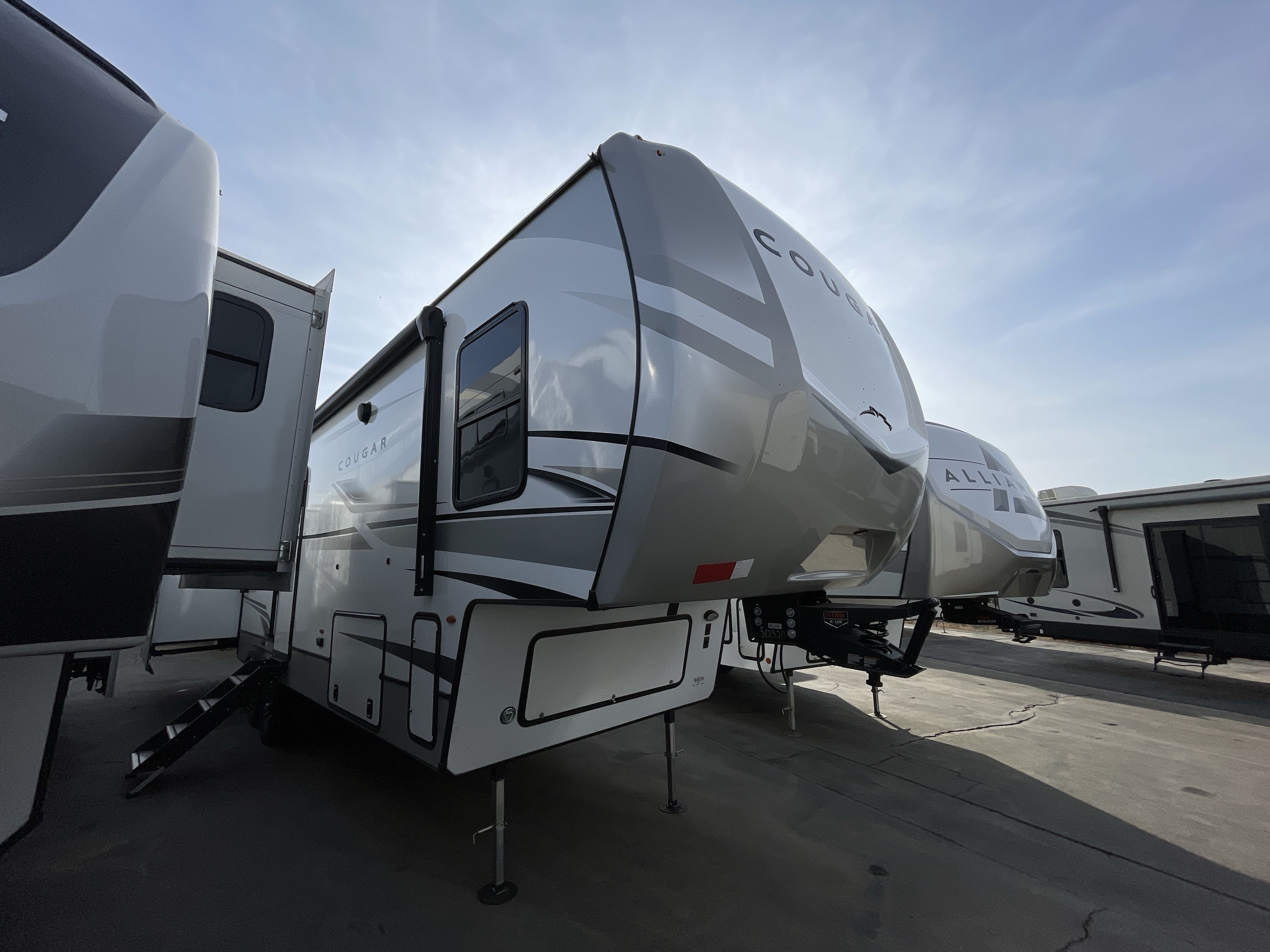 RVs For Sale near Three Rivers, CA - RV Trader
