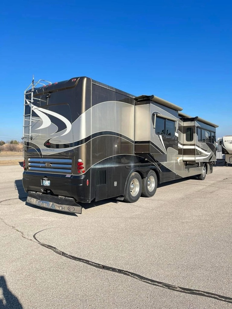 Country Coach Class A RVs and Motorhomes For Sale near FarmeRVille, LA ...