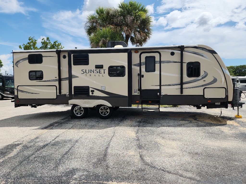 Used 2016 Crossroads Sunset Trail 28BH For Sale in Lake Placid, FL ...
