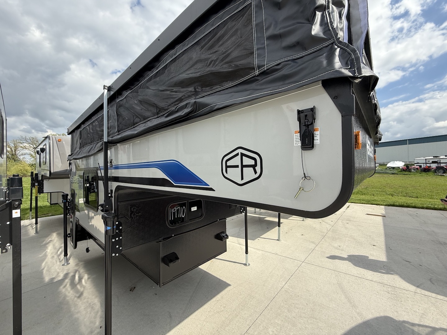 Palomino Real-Lite RVs For Sale near Dewitt, MI - RV Trader