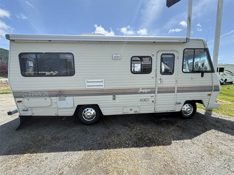 1980-1989 Class A RVs and Motorhomes For Sale - RV Trader