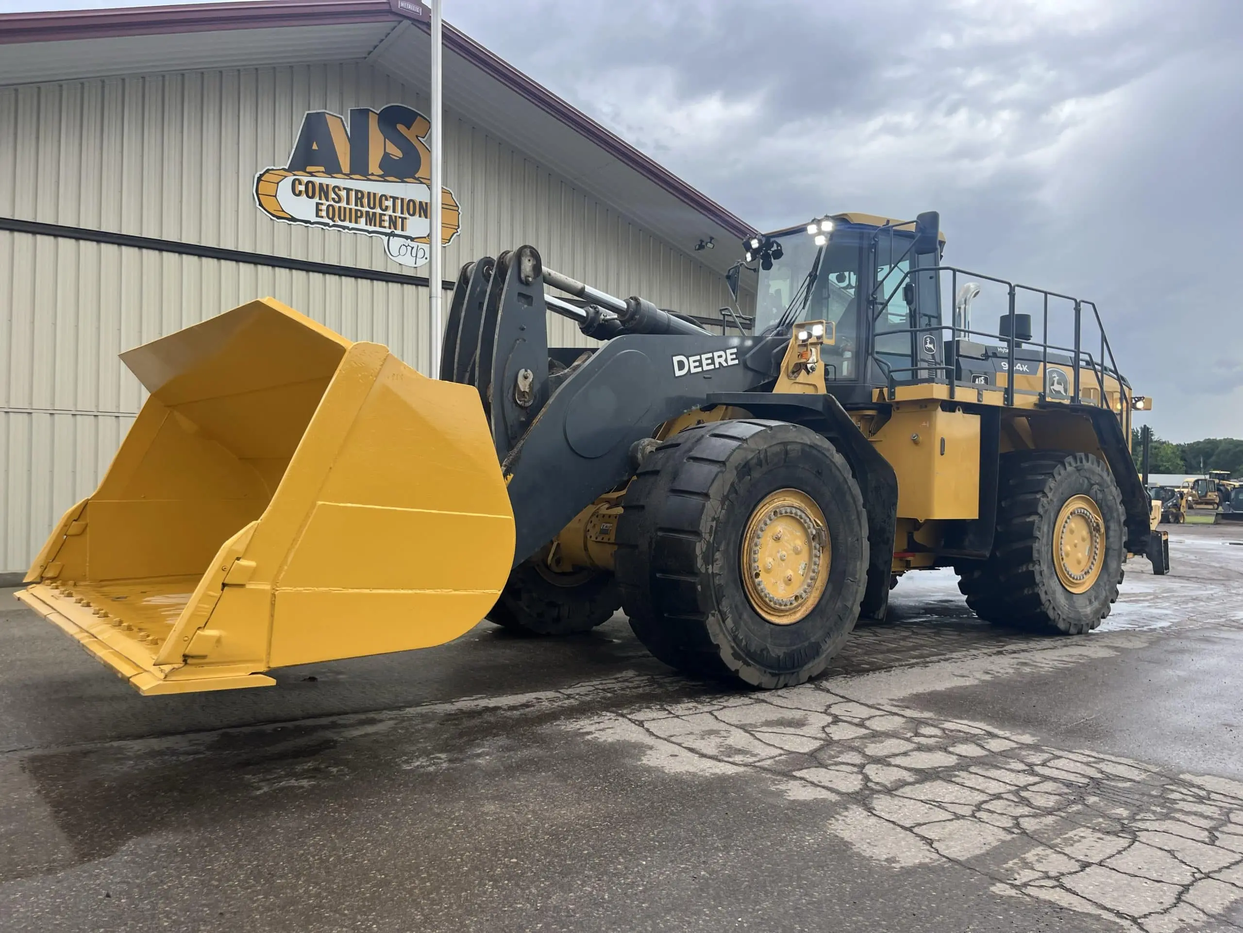 John Deere 120R Loaders For Sale - John Deere 120R Loaders - Equipment ...