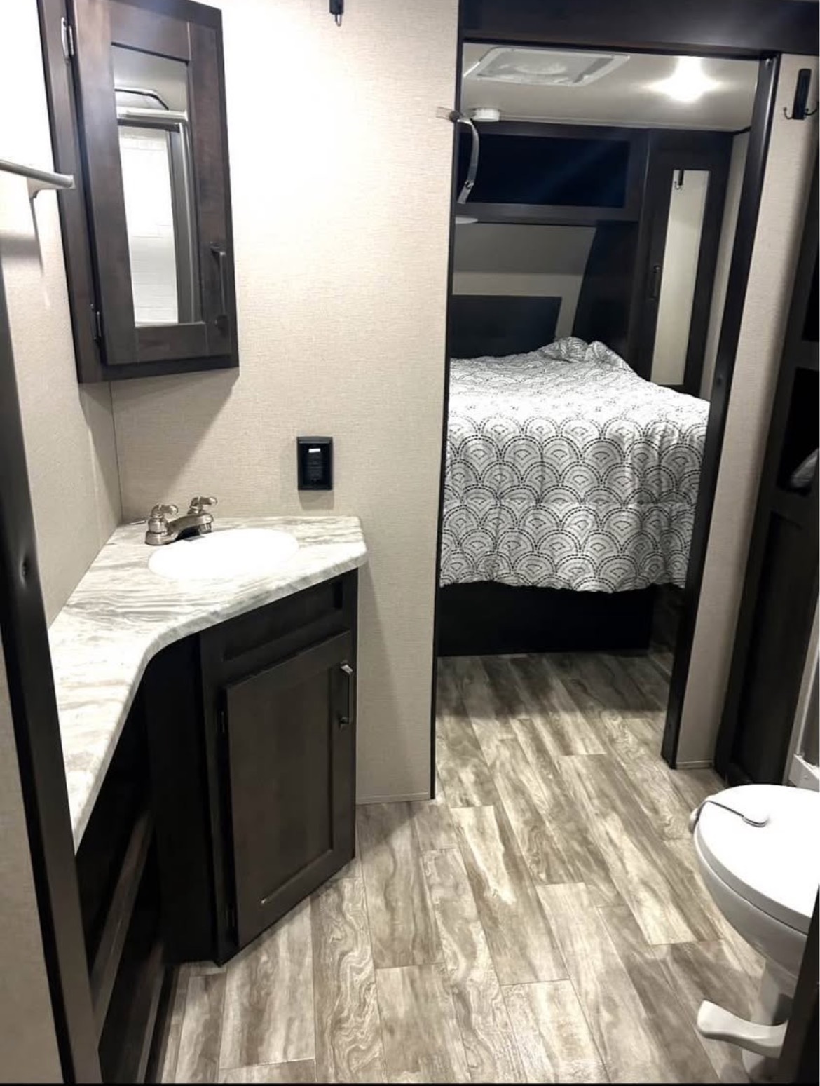 Used 2021 Grand Design Transcend Xplor 245rl in Dunlap, TN - 5037002953 ...