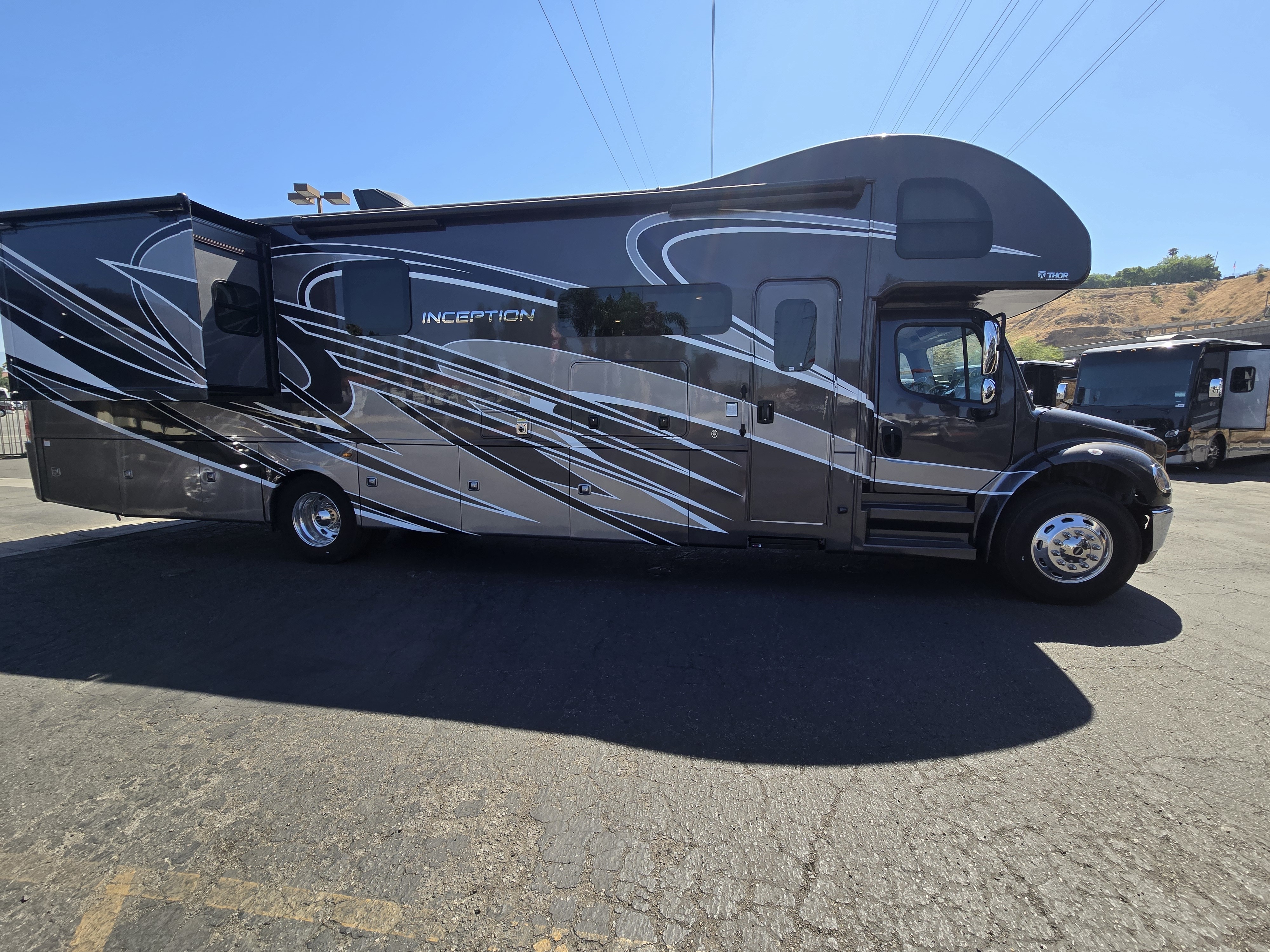 Thor Motor Coach Inception RVs For Sale near Cypress, CA - RV Trader