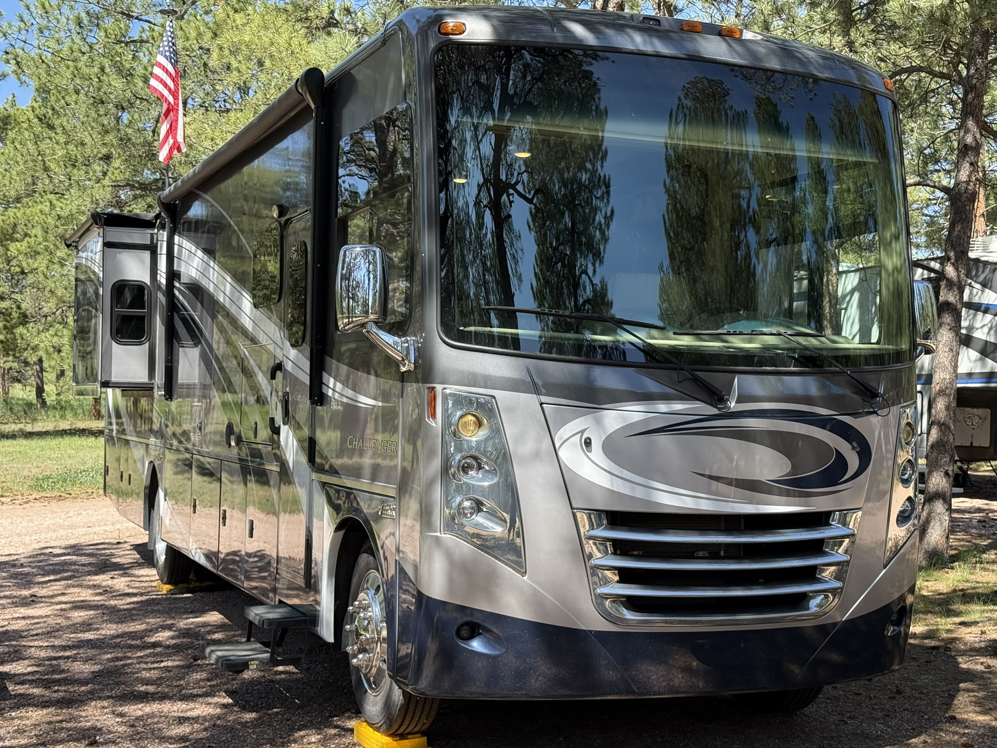 Used 2017 Thor Motor Coach Challenger 37lx in Colorado Springs, CO ...