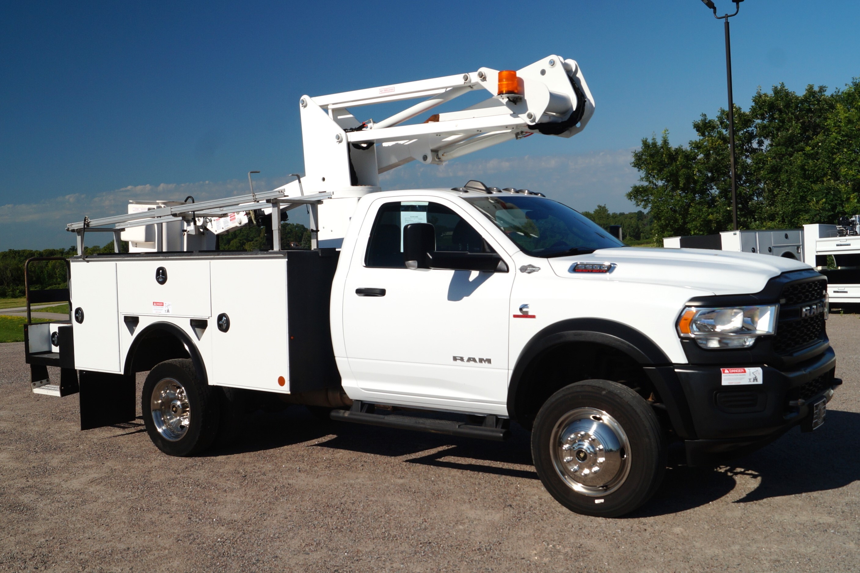 Ram,altec 5500 Bucket Trucks For Sale - Commercial Truck Trader