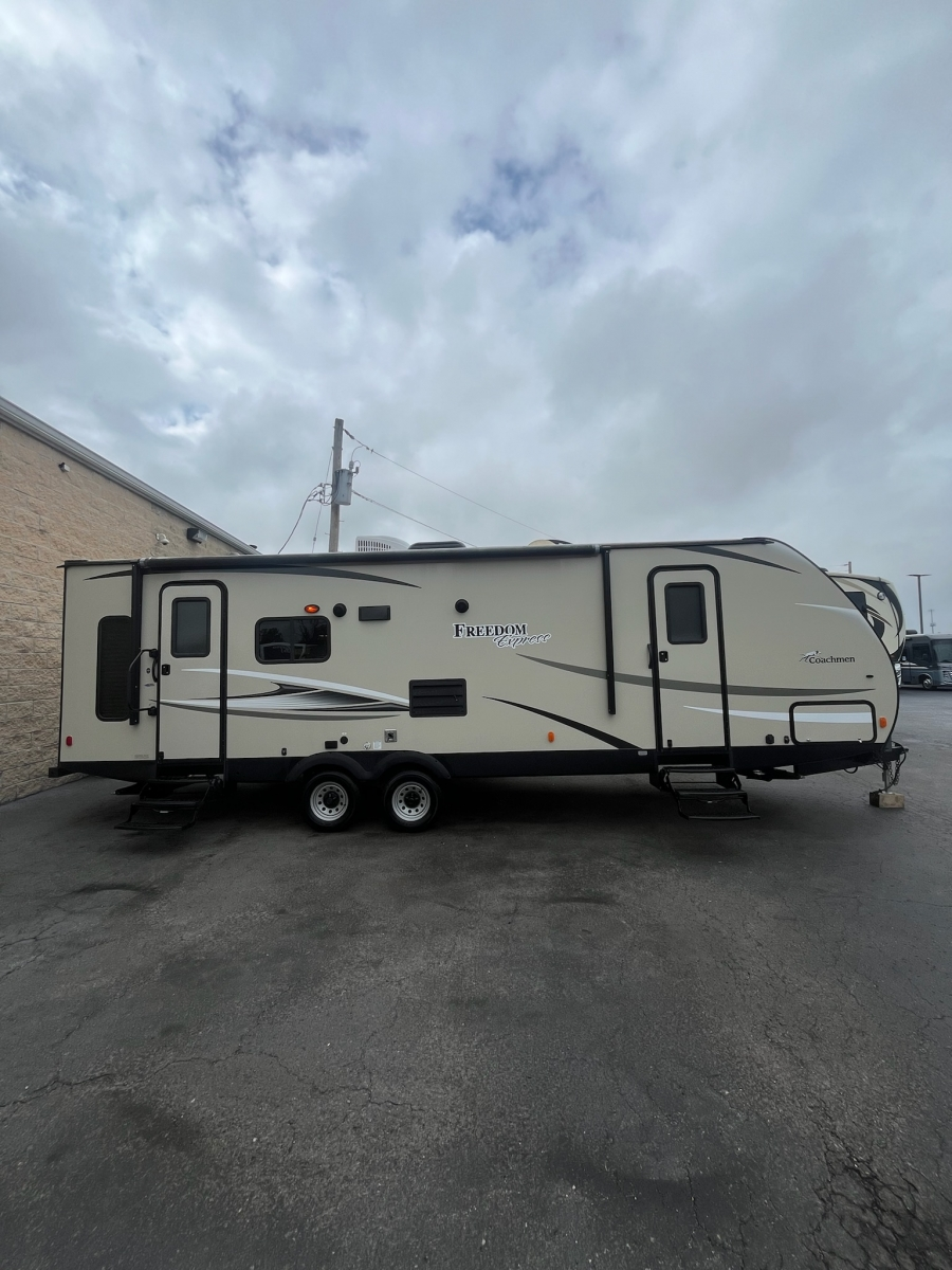 2018 Coachmen Freedom Express RVs For Sale - RV Trader