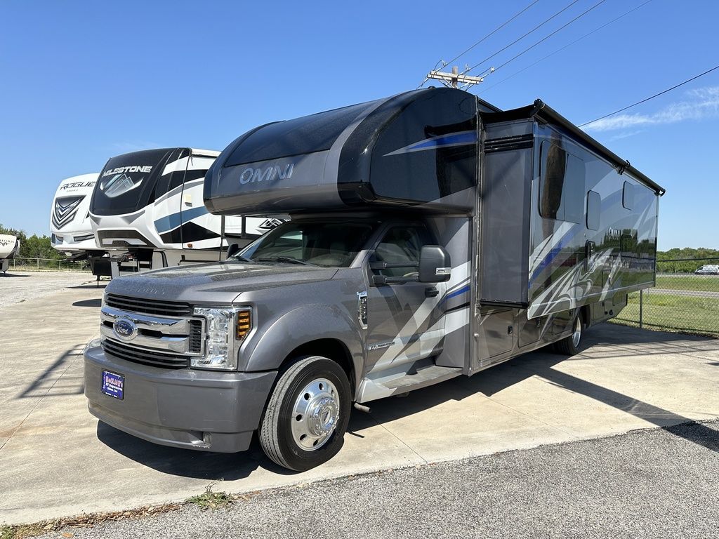 Thor Motor Coach Omni Class C RVs and Motorhomes For Sale in Texas - RV ...
