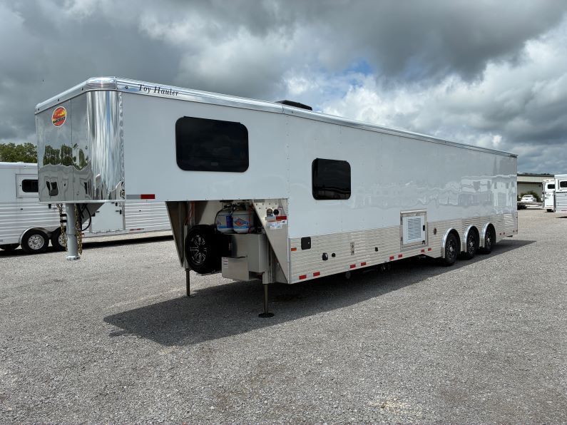 Sundowner Toy Haulers For Sale - RV Trader
