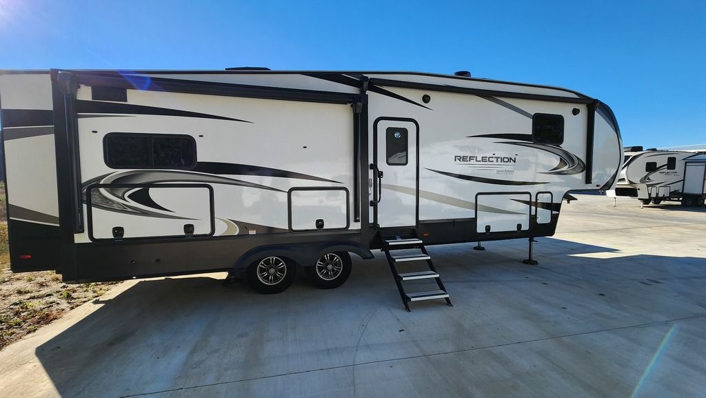 Used 2022 Grand Design Reflection Fifth-Wheels 320MKS For Sale in ...