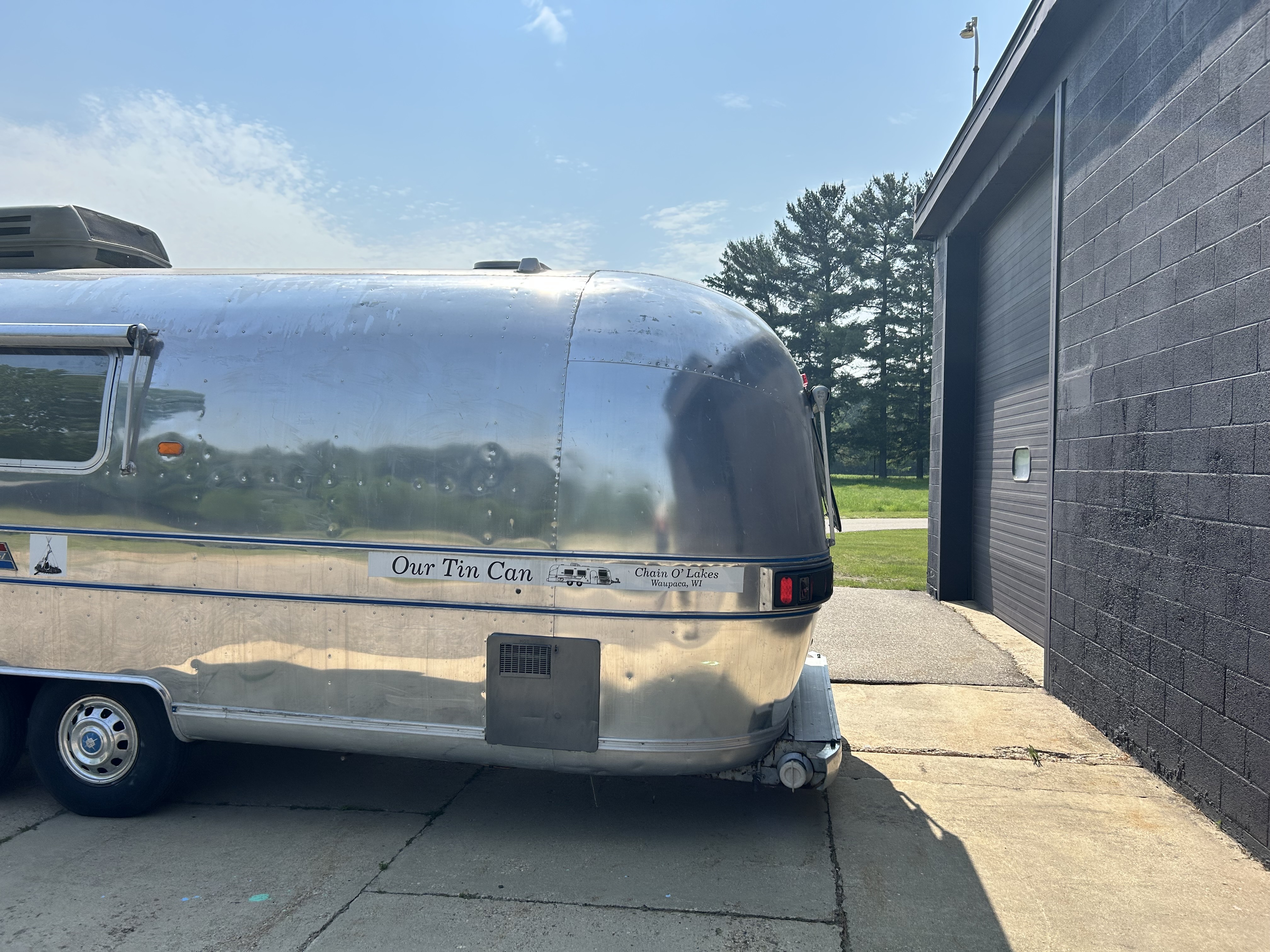 Used 1975 Airstream Land Yacht 35 in Waupaca, WI - 5037196665 - RV Trader