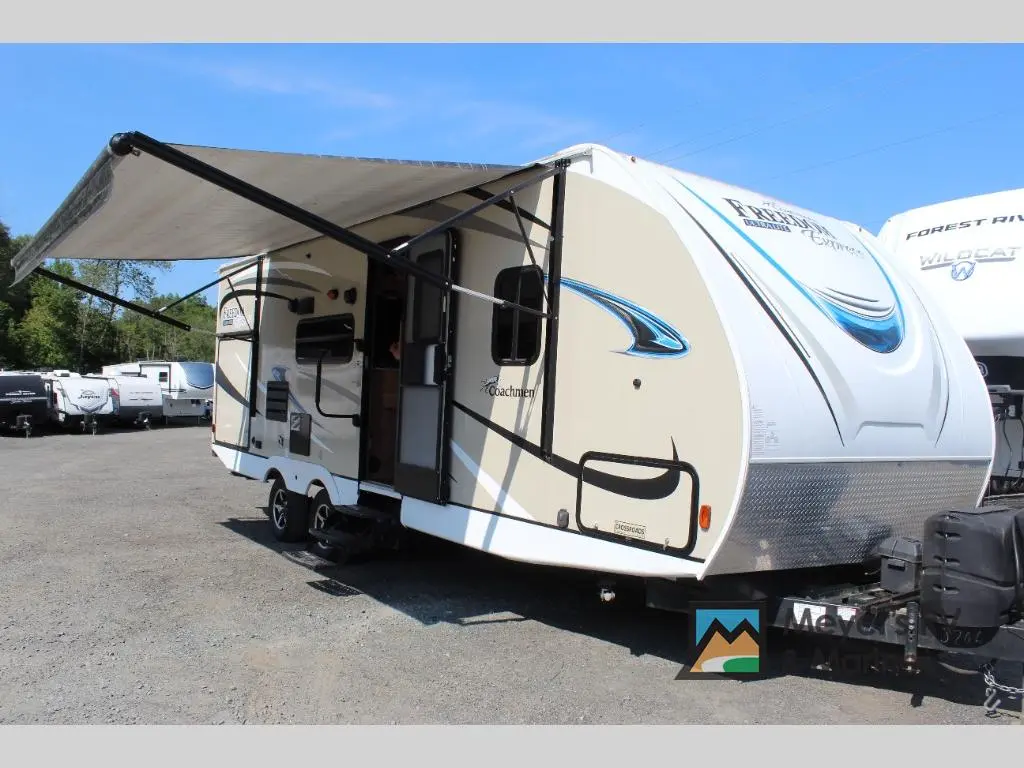 2018 Coachmen Freedom Express RVs For Sale - RV Trader