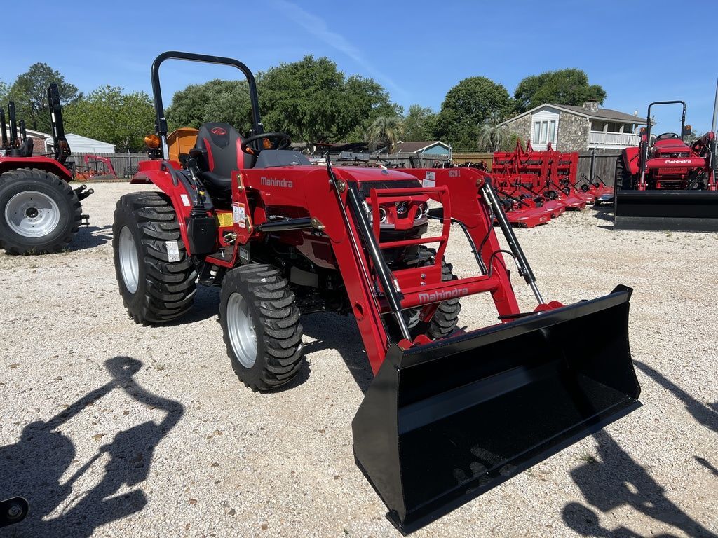 Mahindra Tractors Equipment For Sale Near Waco, Texas - Equipment Trader