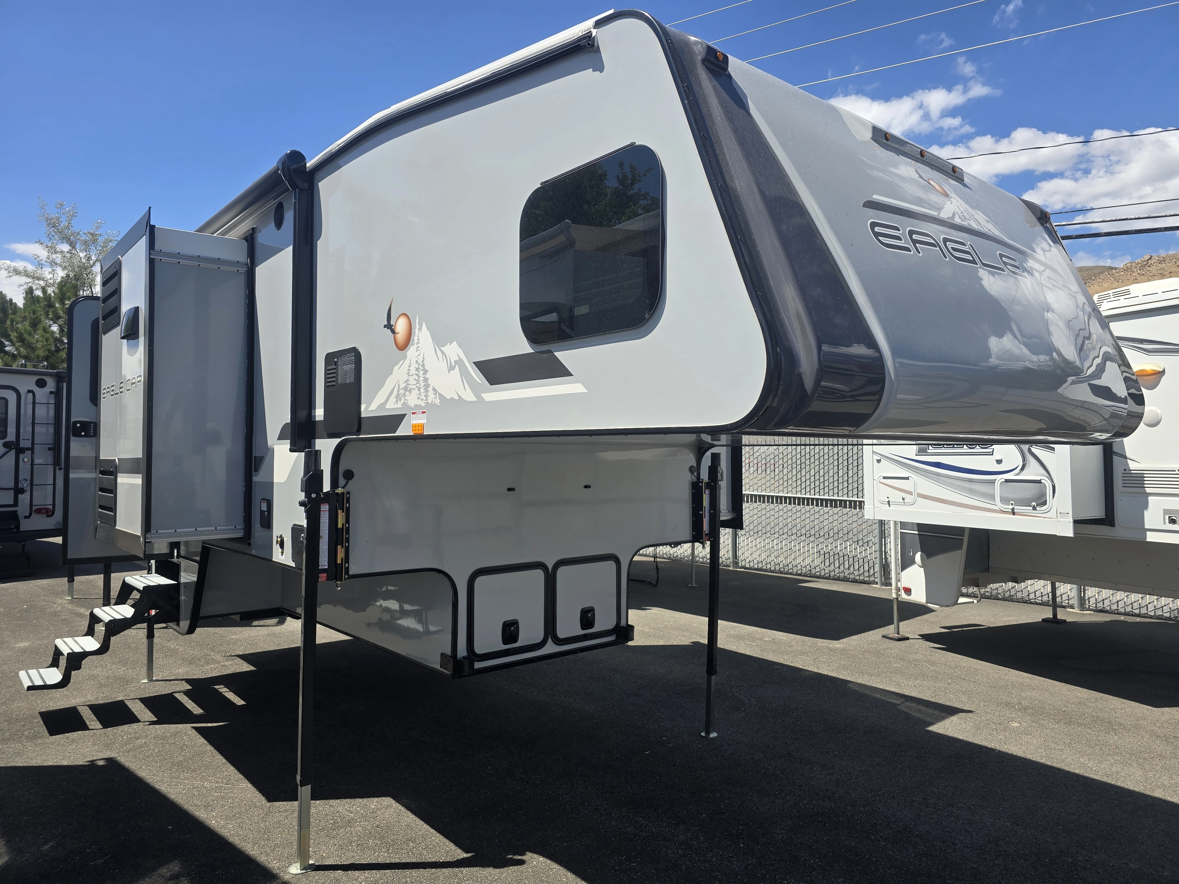Eagle Cap 1165 RVs For Sale - RV Trader