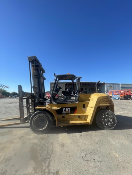 Caterpillar P33000 Forklifts For Sale - Caterpillar P33000 Forklifts ...