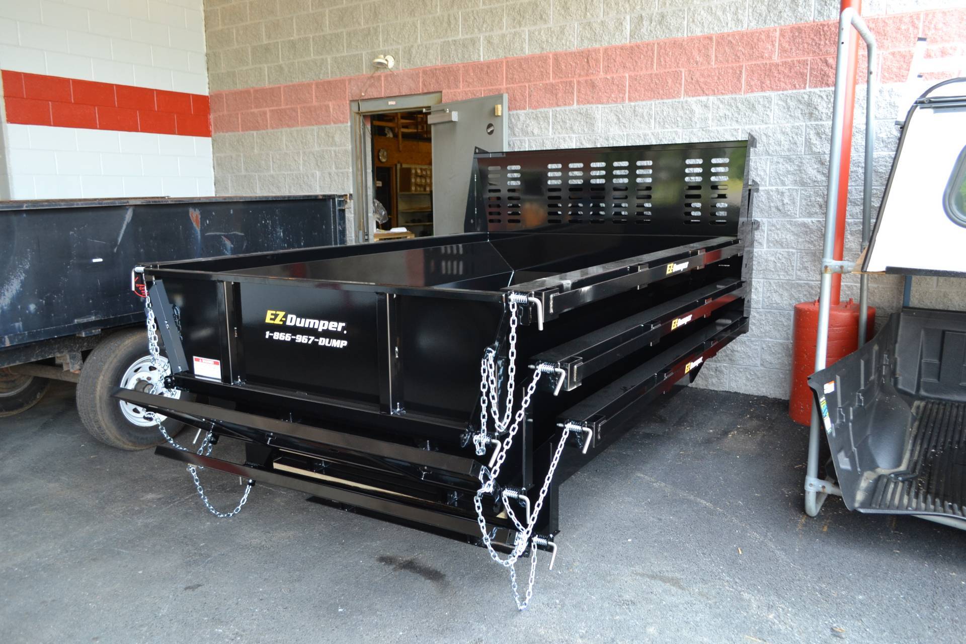 2024 Ez Dumper New 3/4 Yard Concrete Chuter Attachment - Hydrualic ...