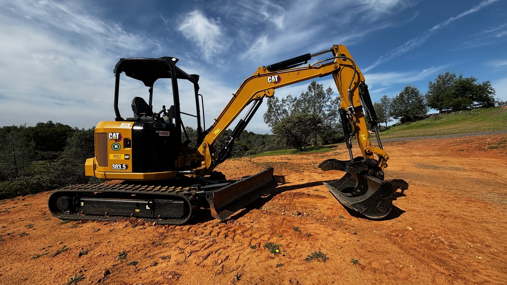 Used 2023 CATERPILLAR in Rescue, CA - 5036977885 - Equipment Trader