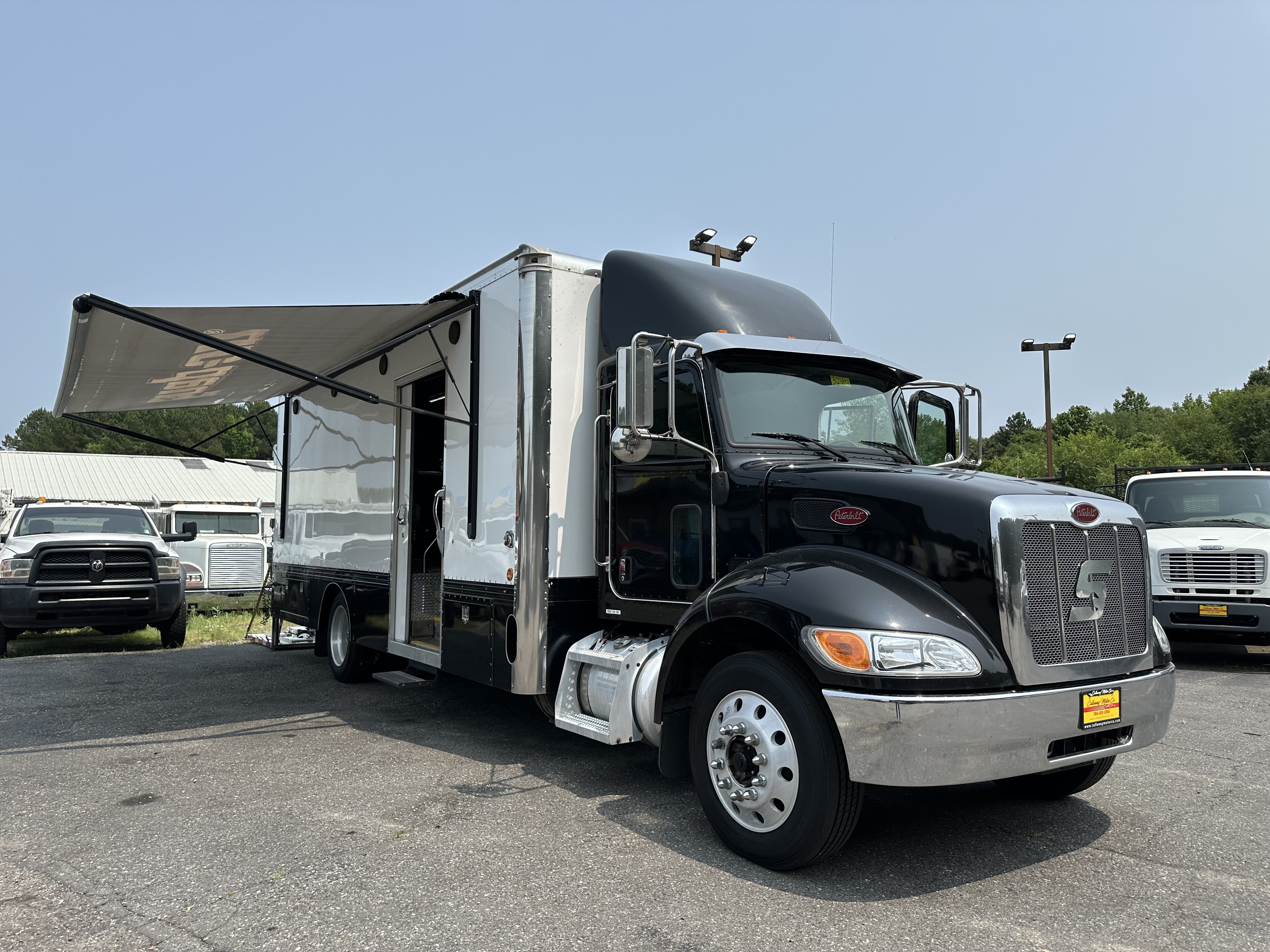 Peterbilt Box Truck - Straight Truck For Sale - Commercial Truck Trader