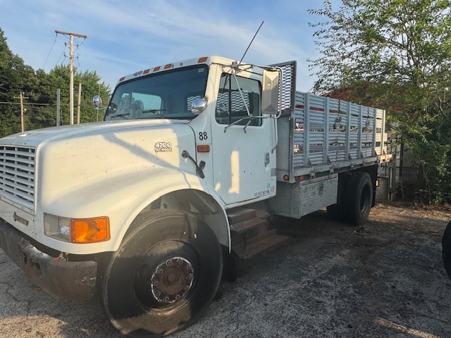Used 2001 International Class 6 Trucks For Sale - Commercial Truck Trader