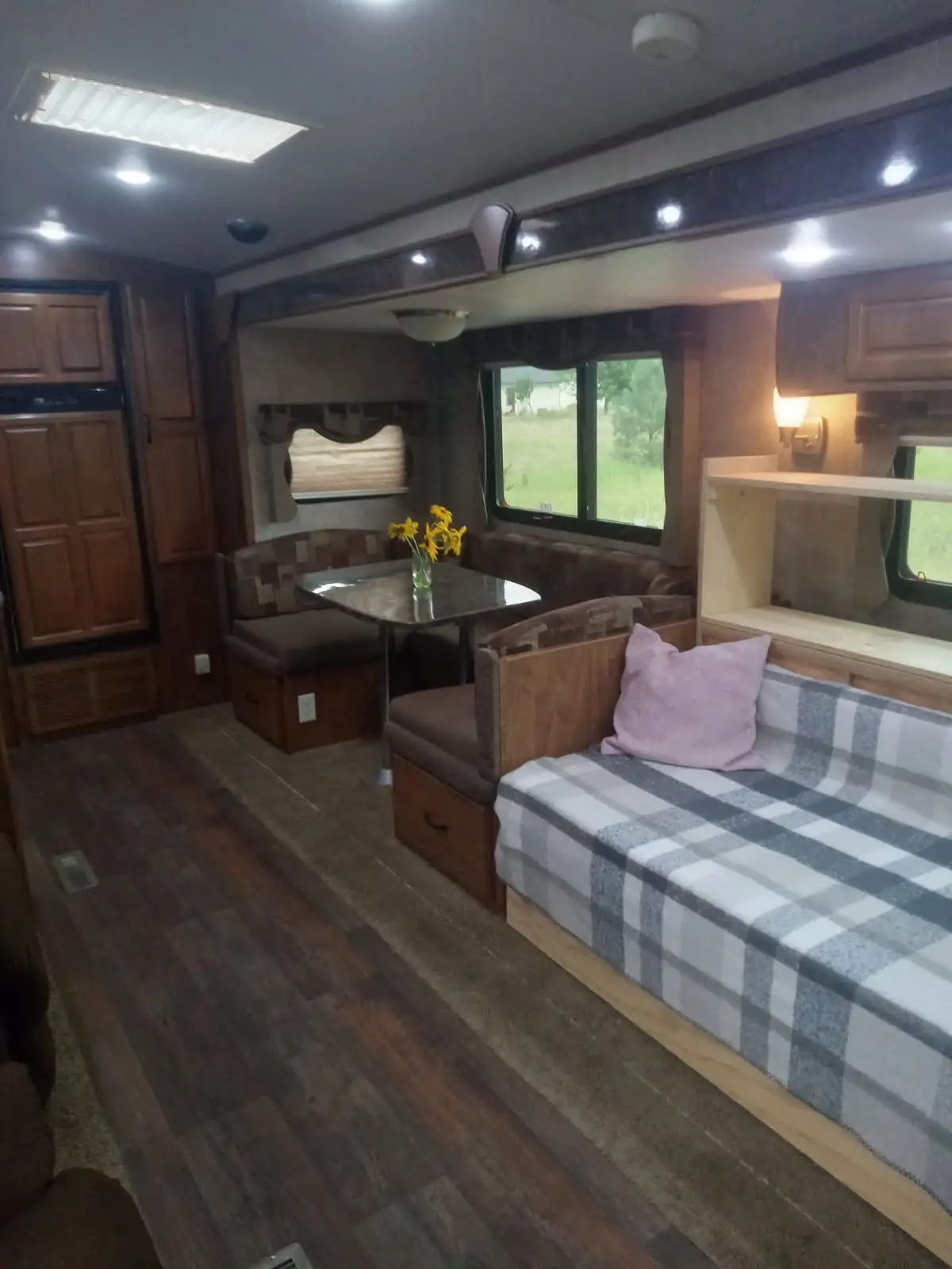 Outdoors RV Manufacturing Timber Ridge RVs For Sale - RV Trader