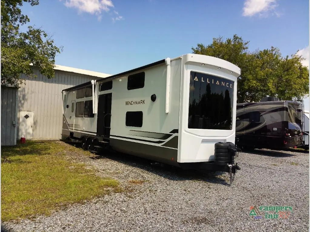 2025 Alliance RV Benchmark 44LFT RVs For Sale - RV Trader