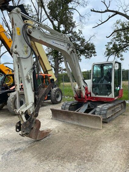Excavators For Sale Near Chamois, Missouri - Equipment Trader