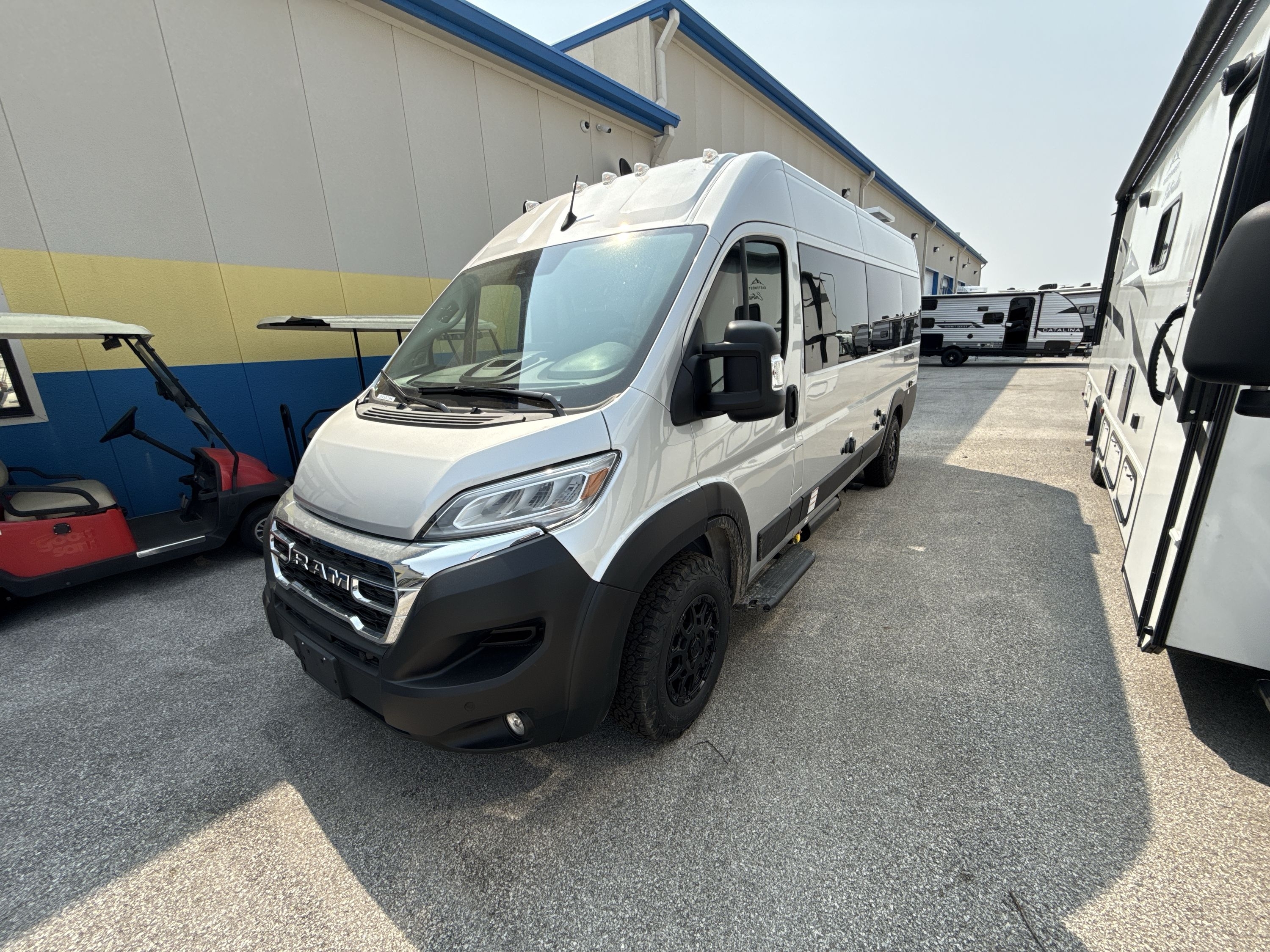 Thor Motor Coach Eddie Bauer 20EB Class B RVs and Camper Vans For Sale ...