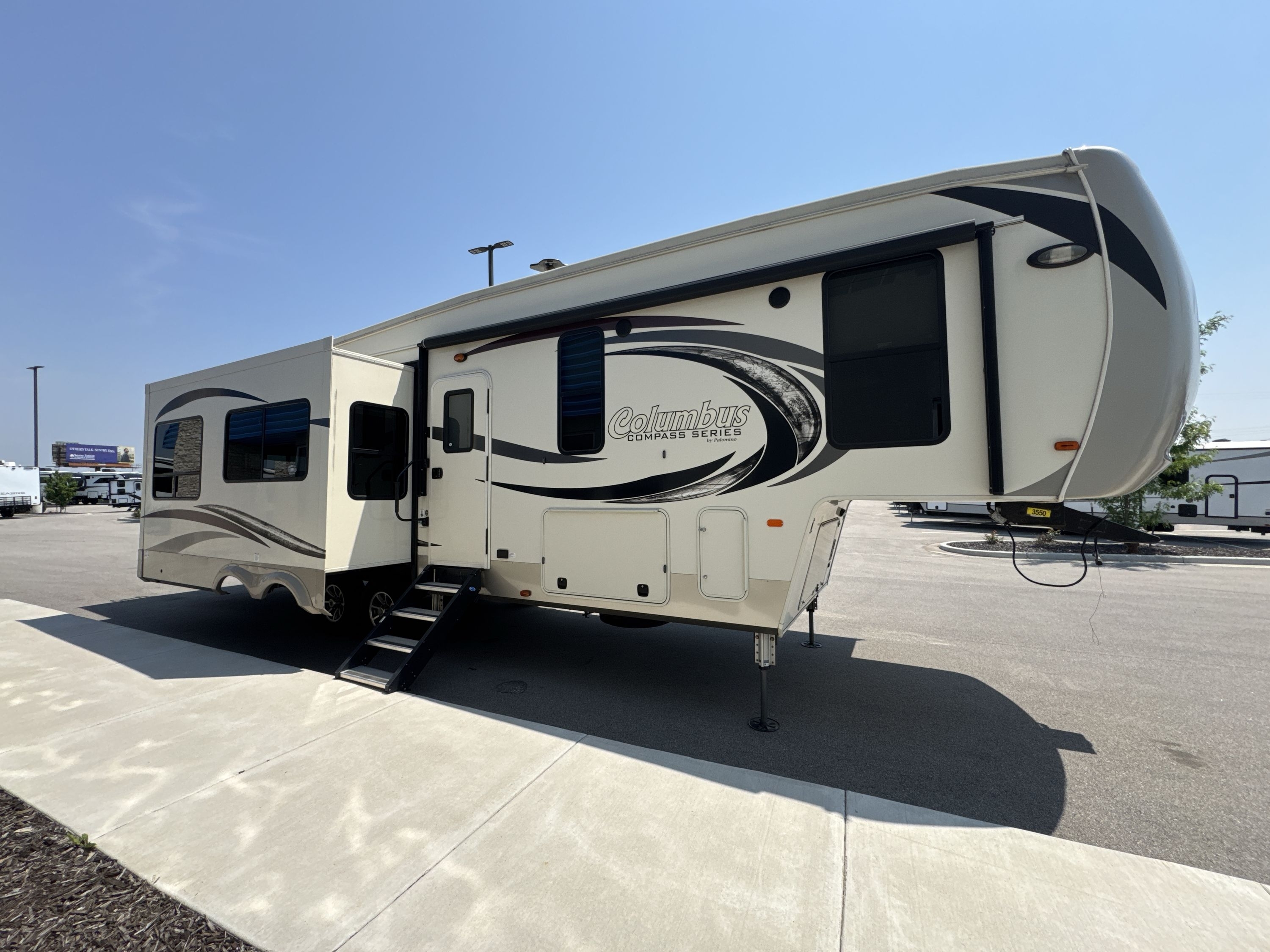 Palomino Columbus 320RS RVs For Sale - RV Trader