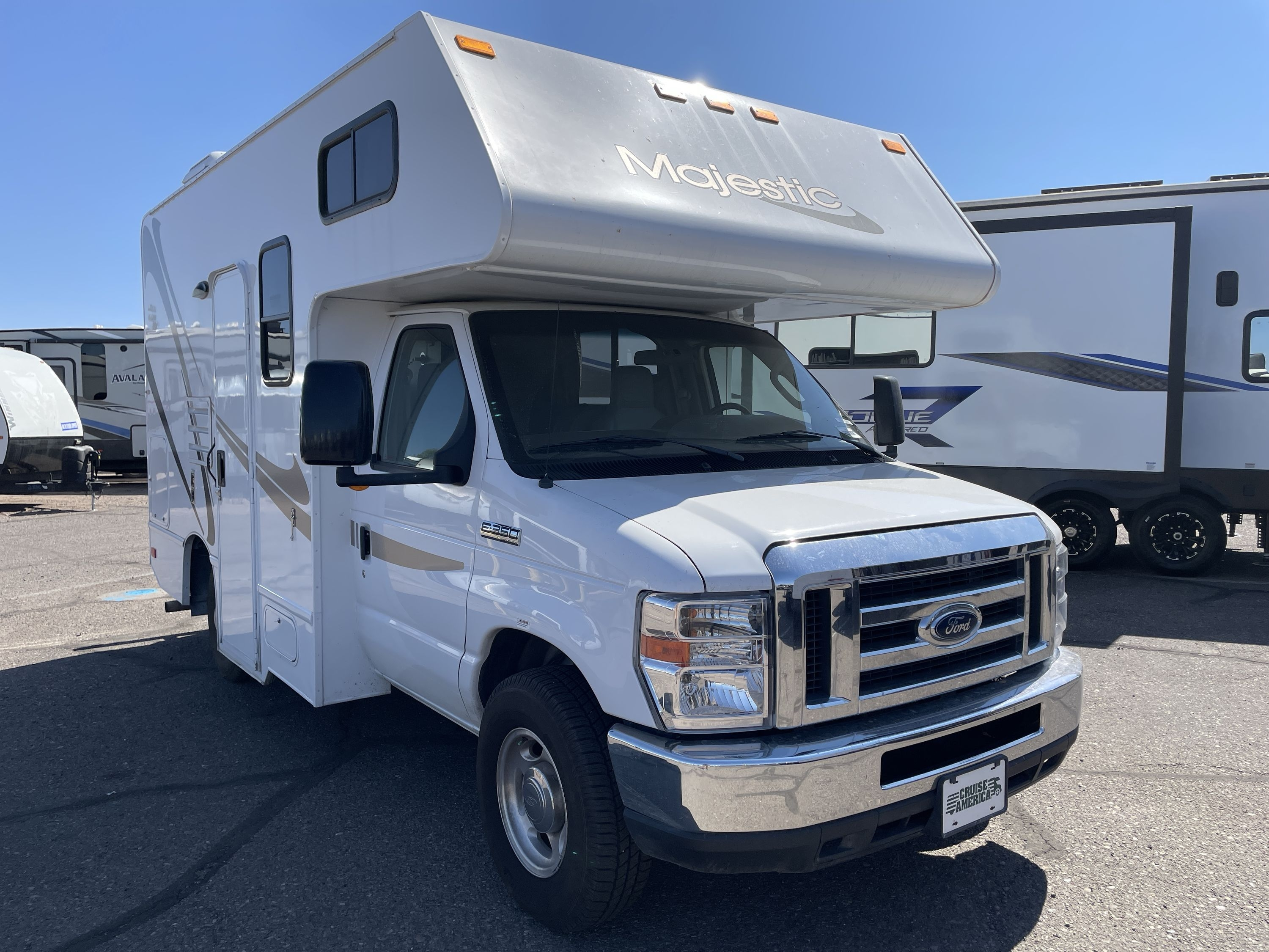 Thor Motor Coach Four Winds Majestic 19G RVs For Sale - RV Trader