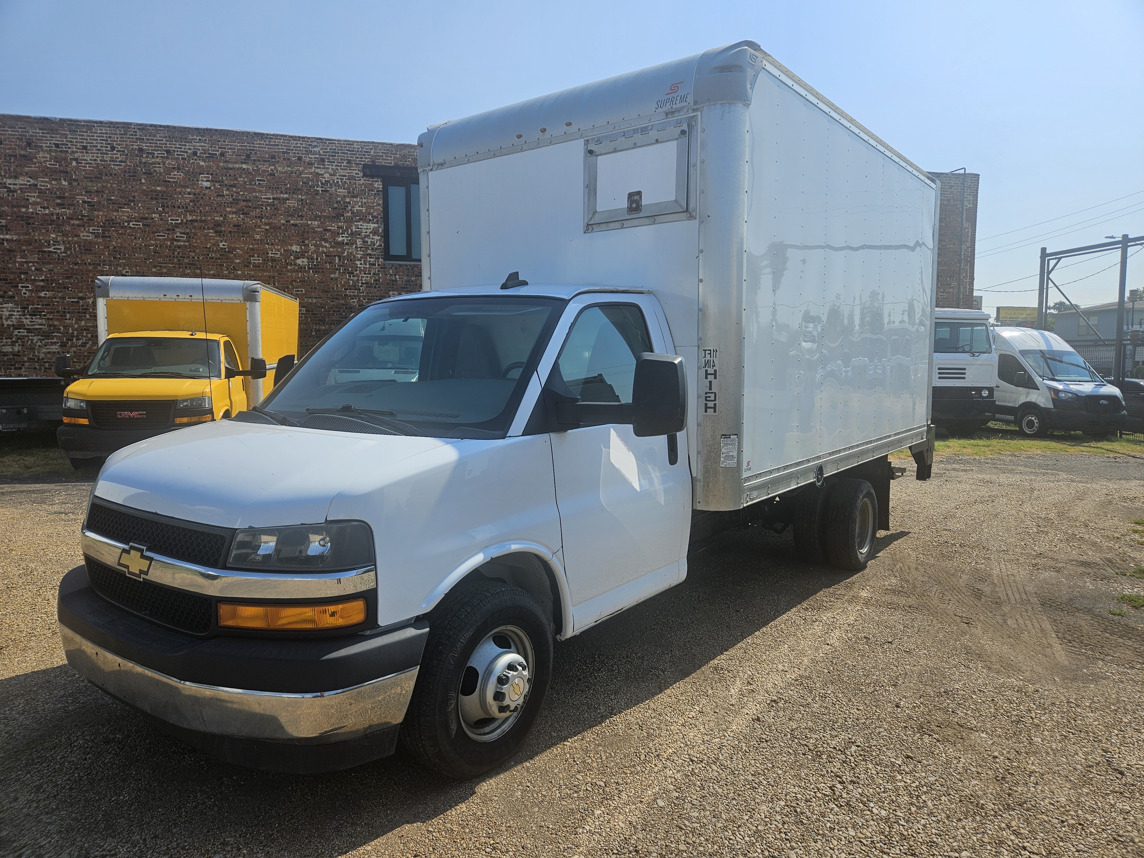 Used 2017-2019 Chevrolet Box Truck - Straight Truck For Sale ...