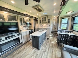 Keystone Avalanche 390DS RVs For Sale - RV Trader