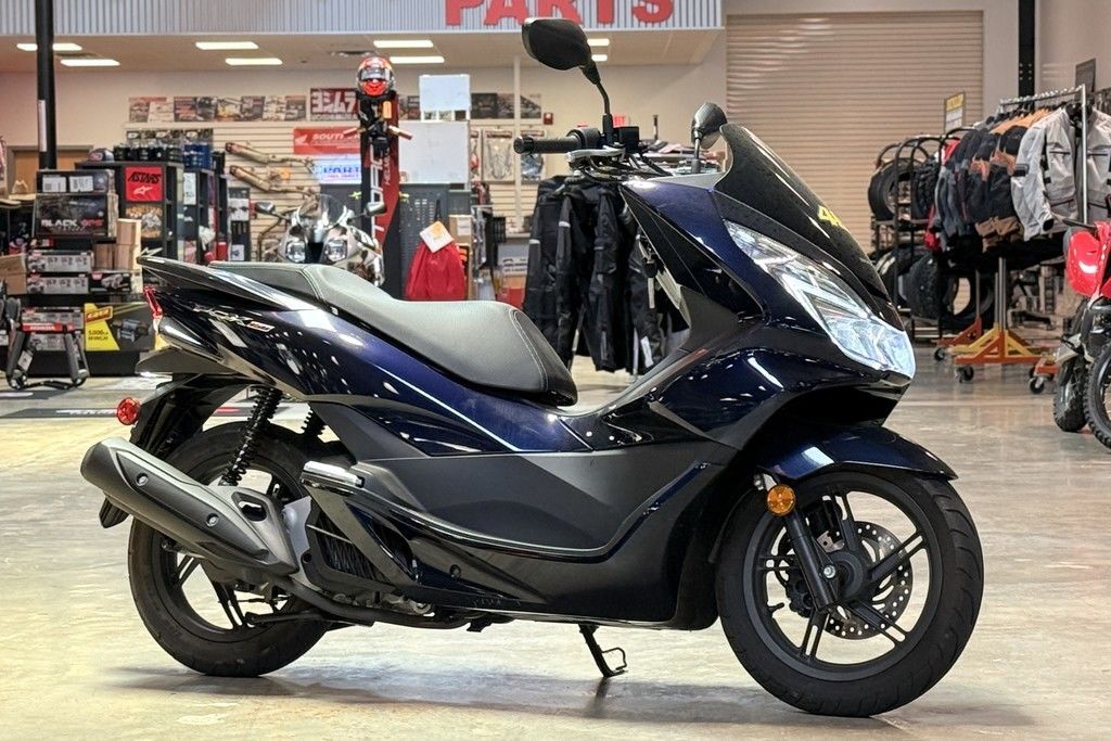 Used 2018 Honda® PCX 150 For Sale in East Ridge, TN - 5037028122 - Cycle Trader