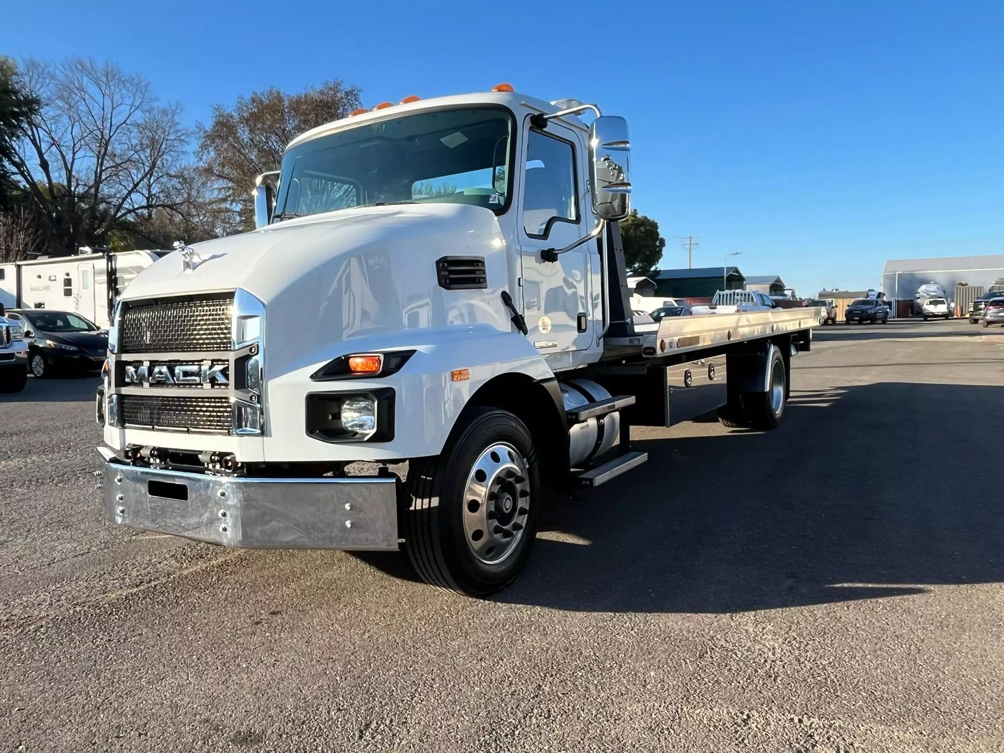 Used 2023 Mack Md6 in Roseville, CA - 5037406111 - Commercial Truck Trader