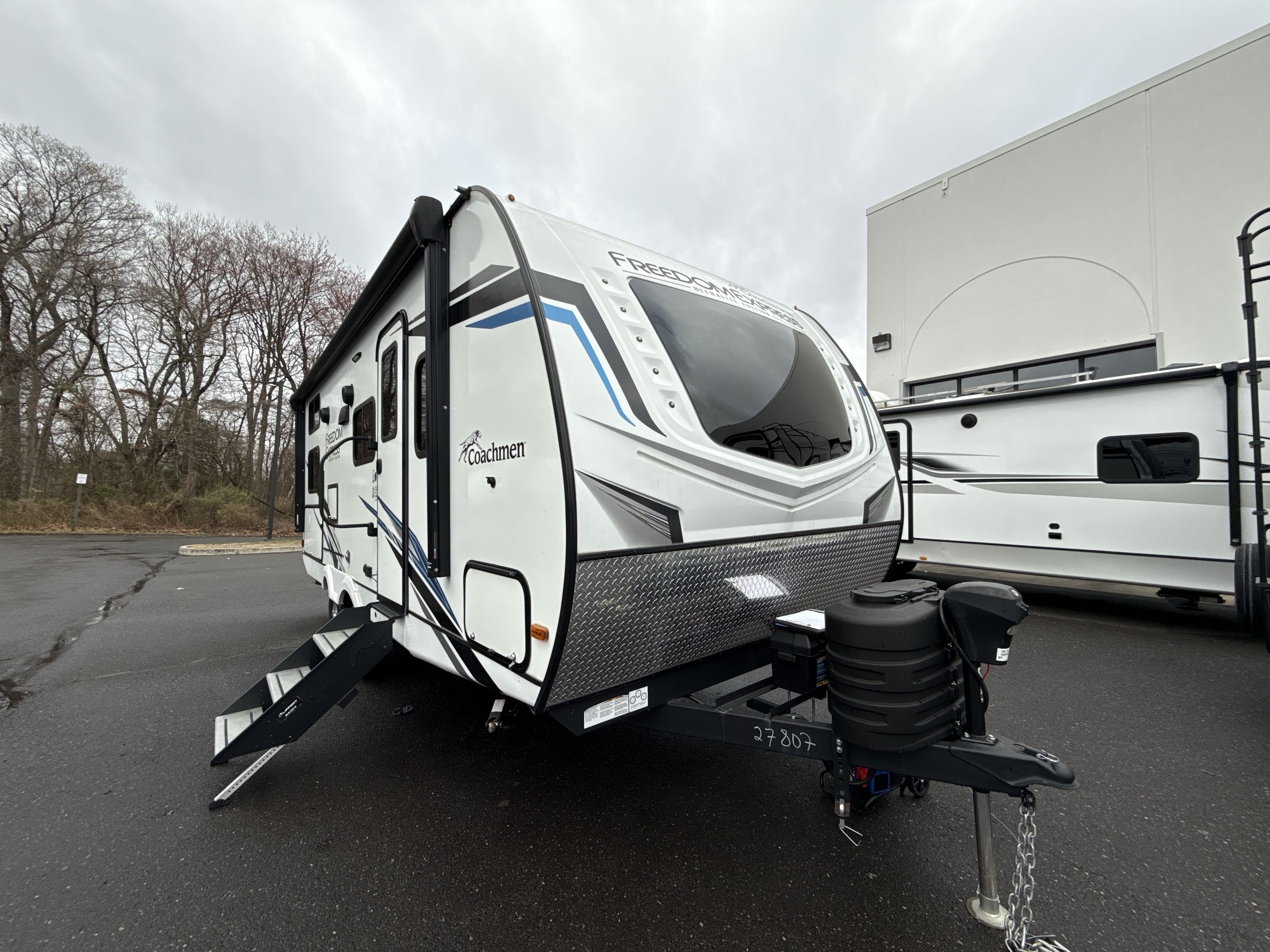 Coachmen Freedom Express Travel Trailers For Sale near Rochester, NH ...