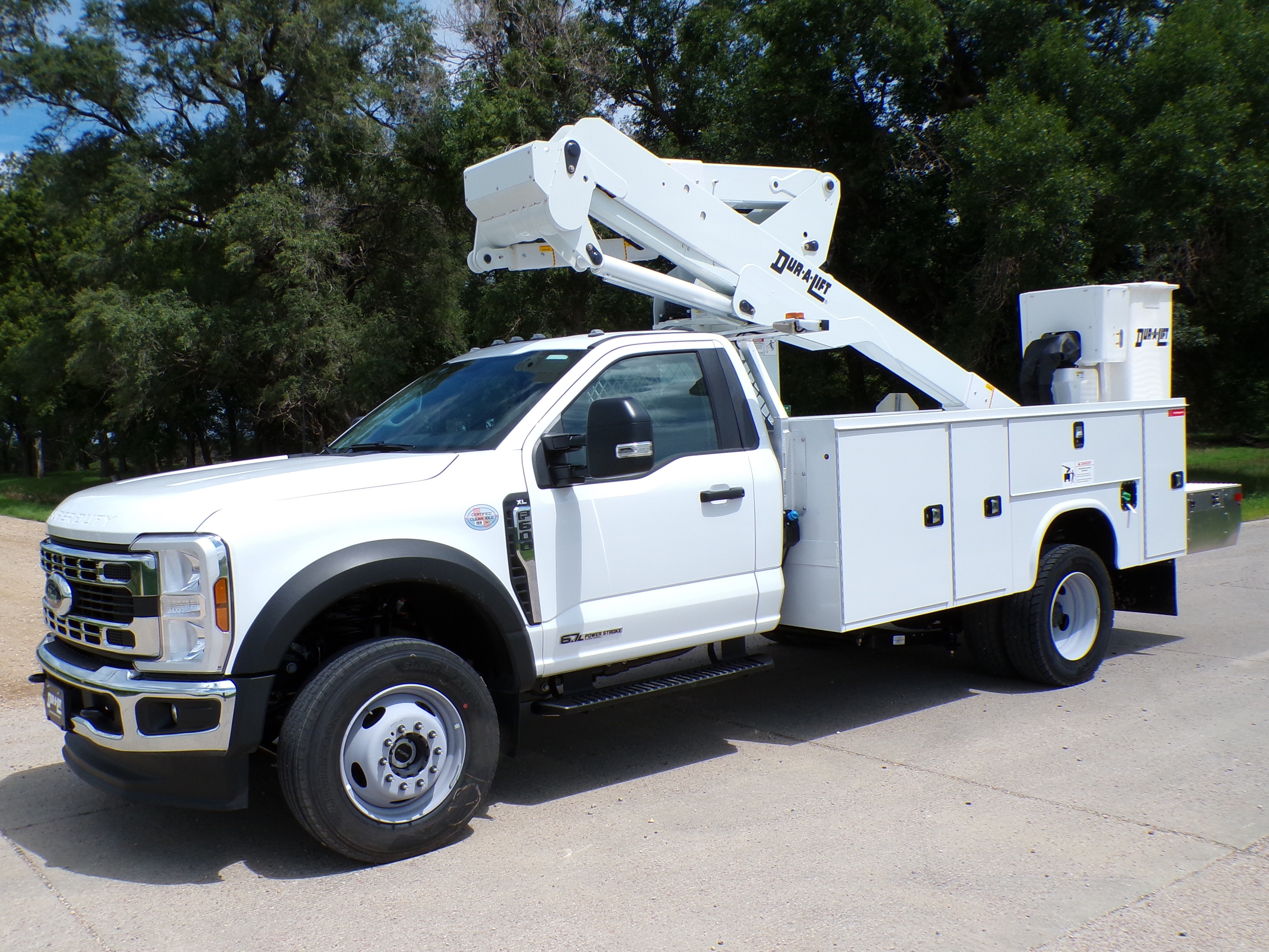 2024 DUR-A-LIFT - New 2024 DUR-A-LIFT Bucket Truck Hodgkins, IL