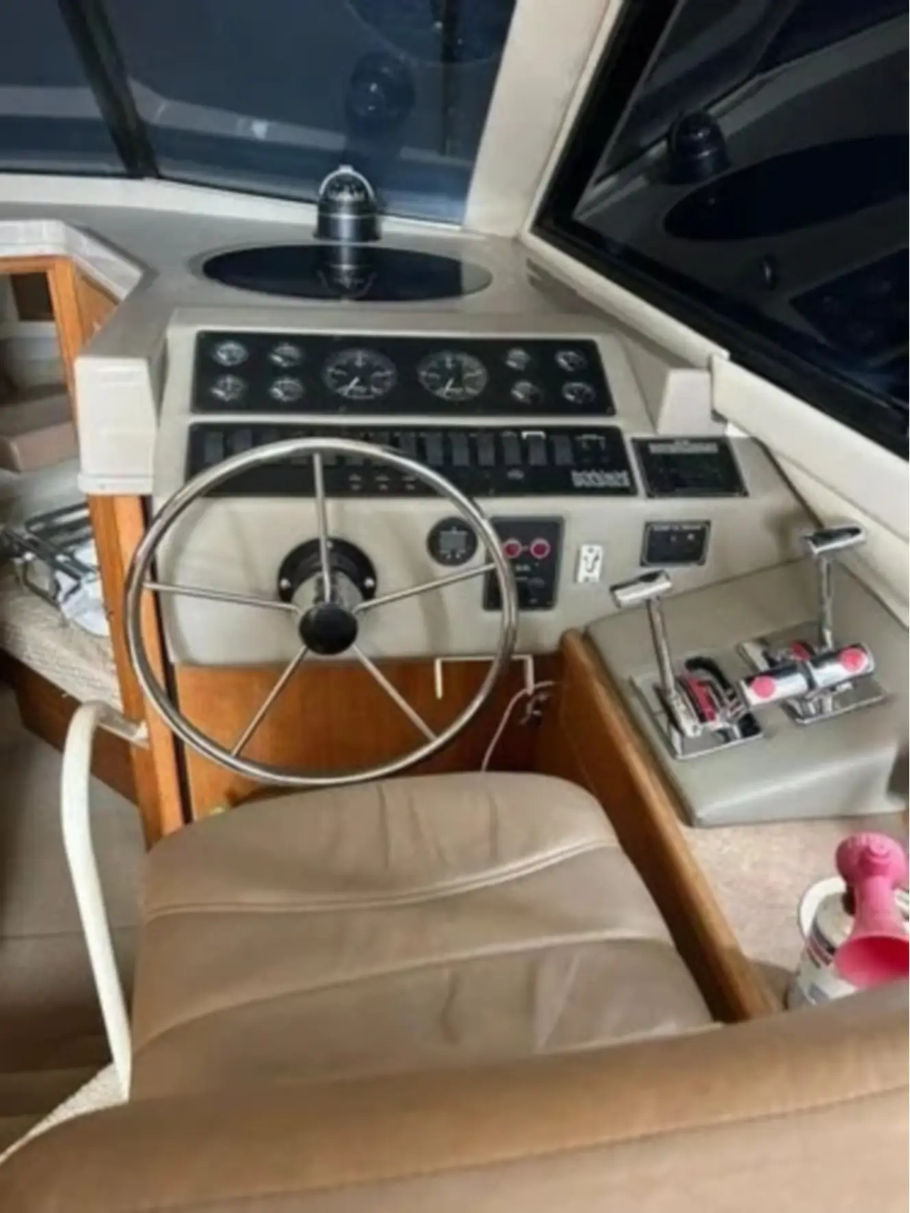 Used 2000 Bayliner 4087 For Sale in Middle River, MD - 5037454211 ...