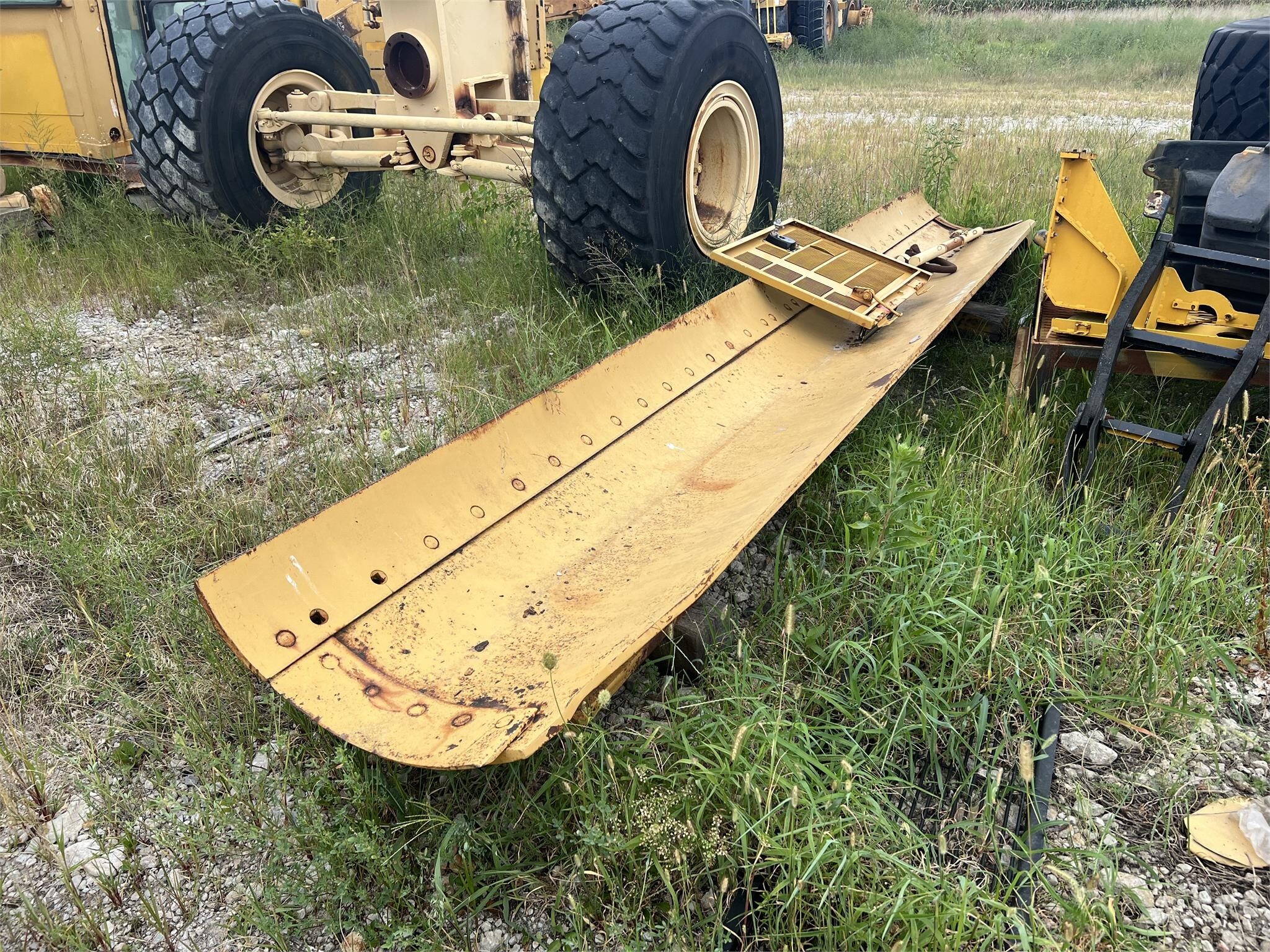 Equipment For Sale Near Terrebonne, Quebec - Equipment Trader