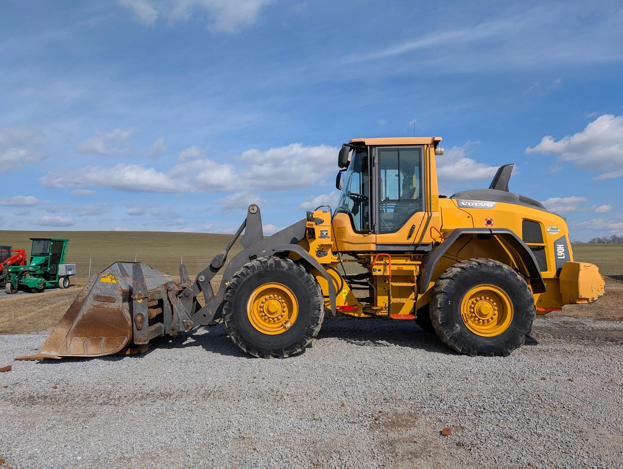 Volvo L90 Loaders For Sale - Volvo L90 Loaders - Equipment Trader