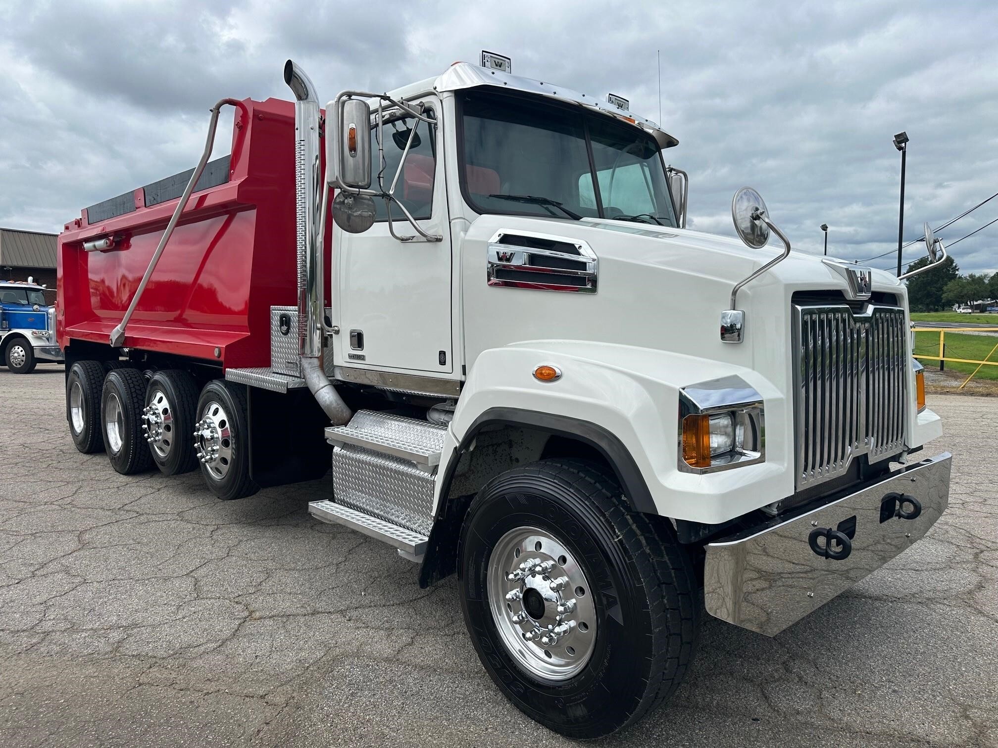 2019 Western Star - Used 2019 WESTERN STAR Dump Trucks Chatham, VA
