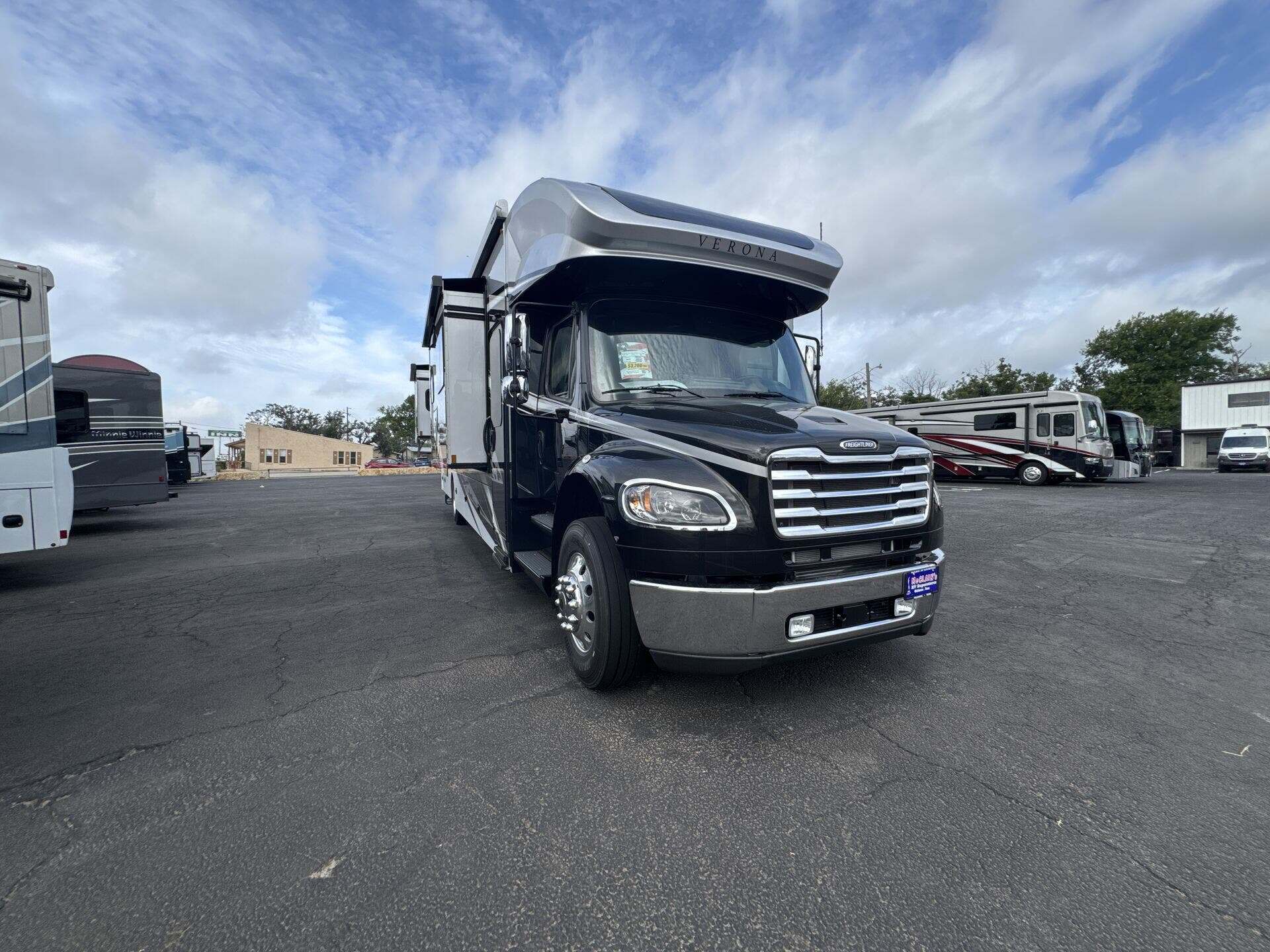 Renegade Class C RVs and Motorhomes For Sale near Shavano Park, TX - RV ...